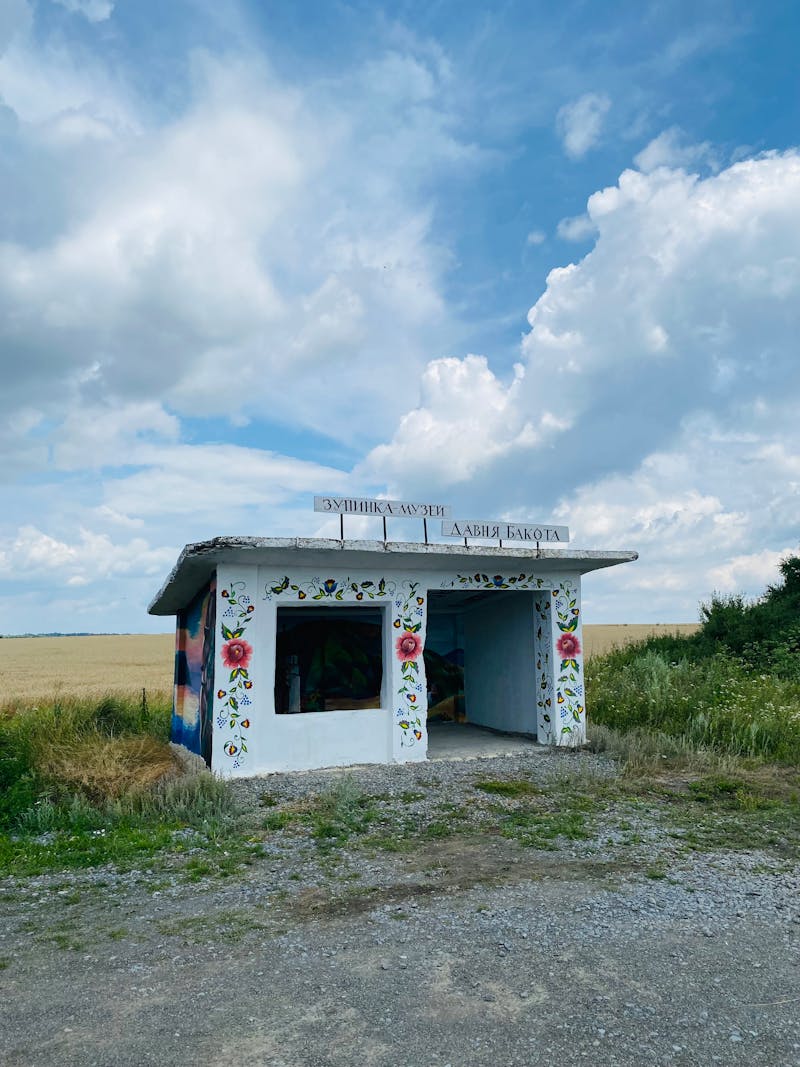 Bus Stop Photos, Download The BEST Free Bus Stop Stock Photos & HD Images