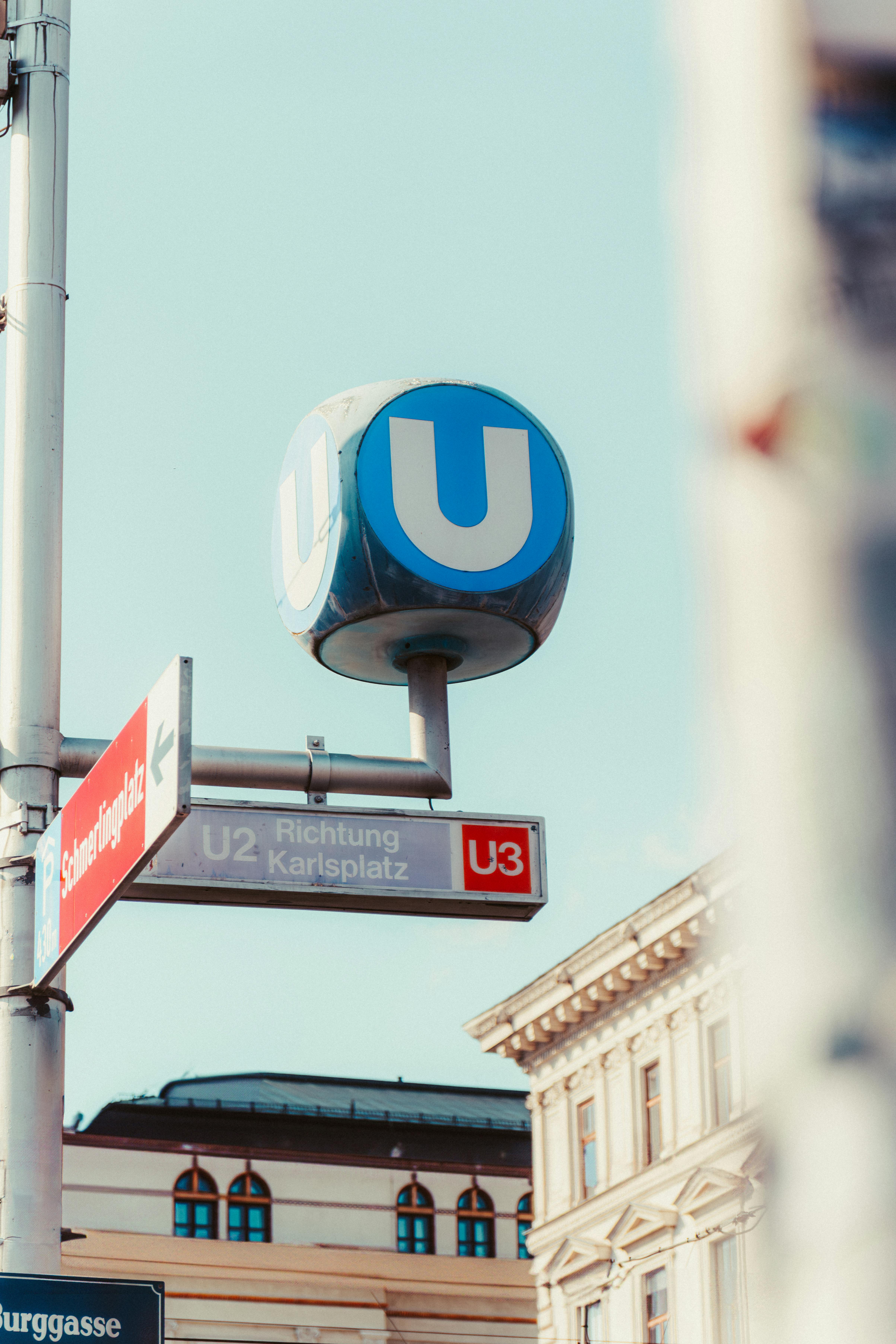 Vienna Subway Station Sign in Bright Daylight · Free Stock Photo