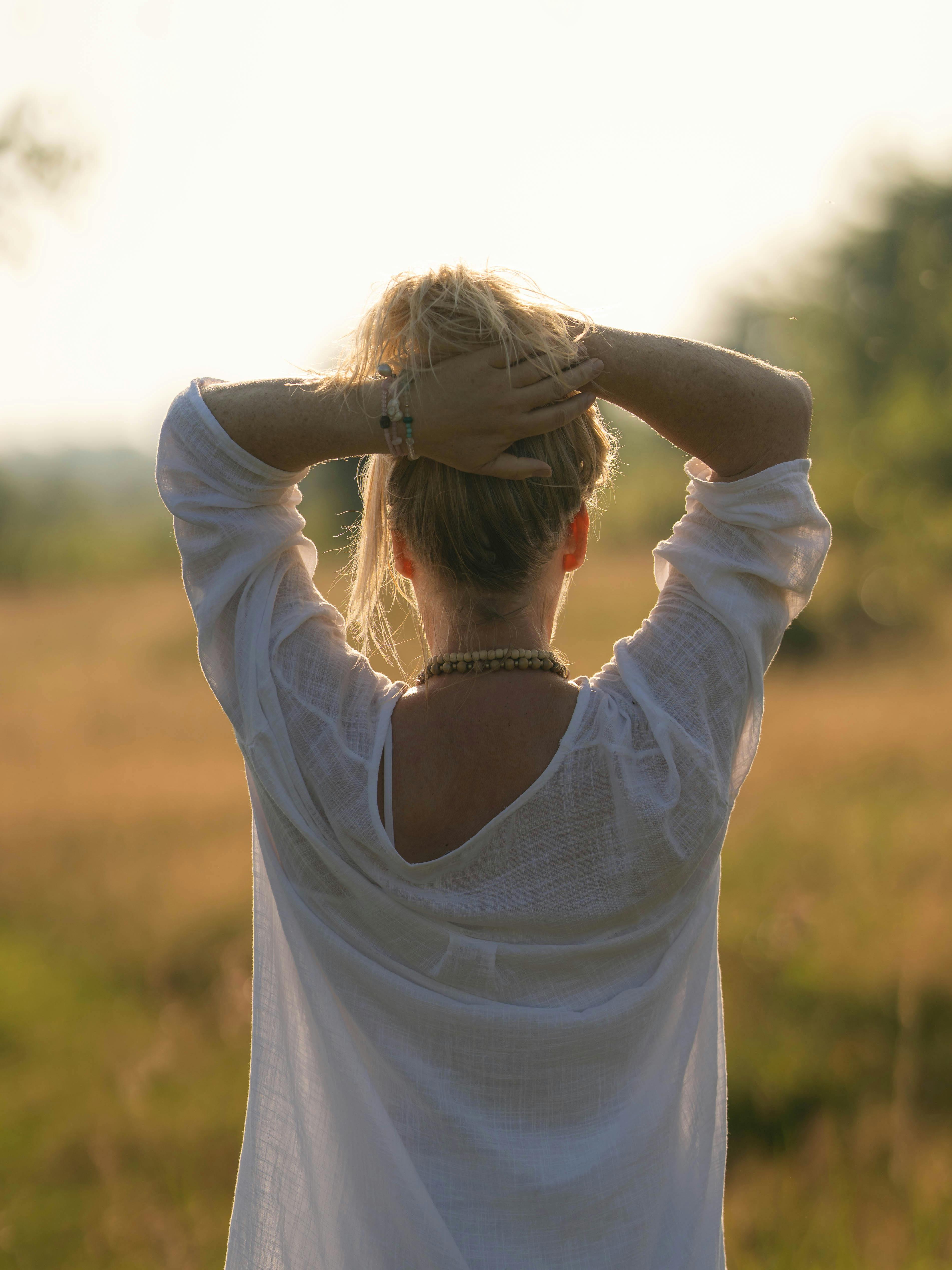 Girl Back View Photos, Download The BEST Free Girl Back View Stock ...