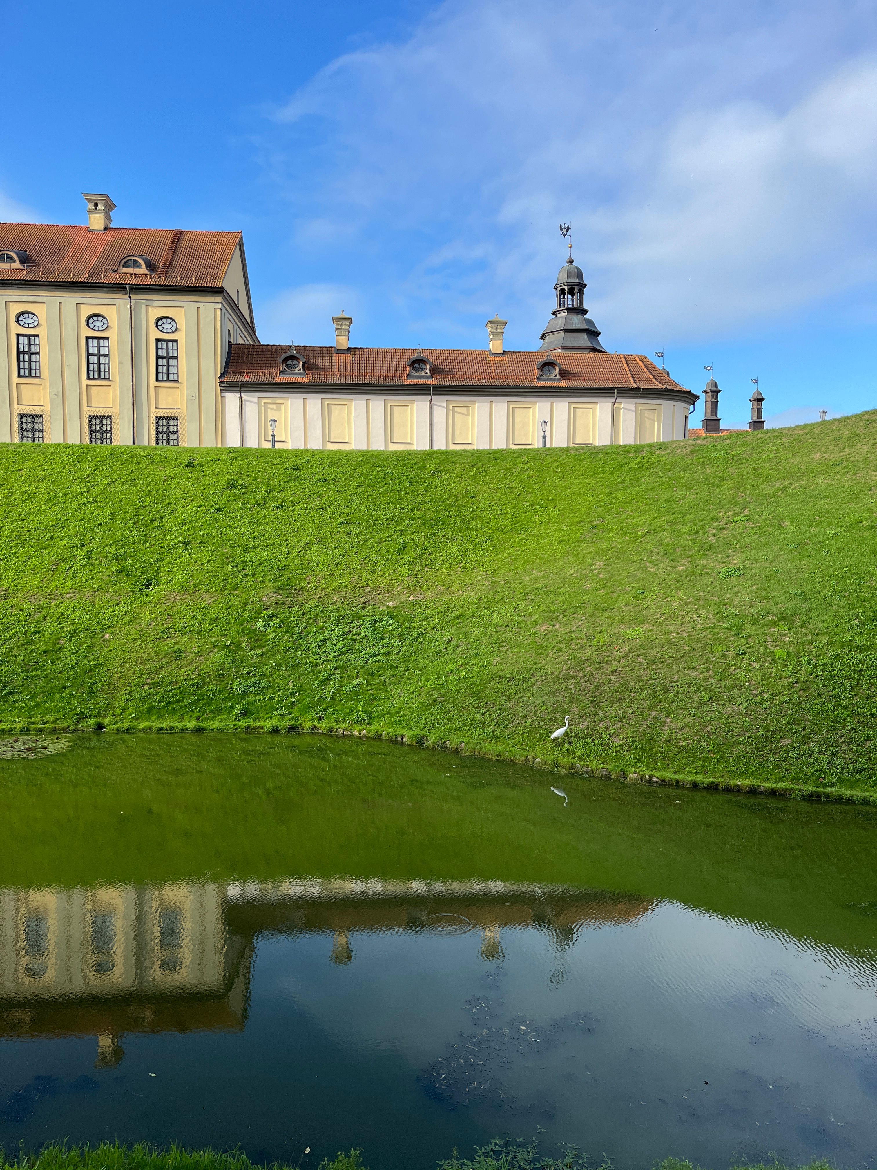 Historic Fortress with Moat and Reflection · Free Stock Photo