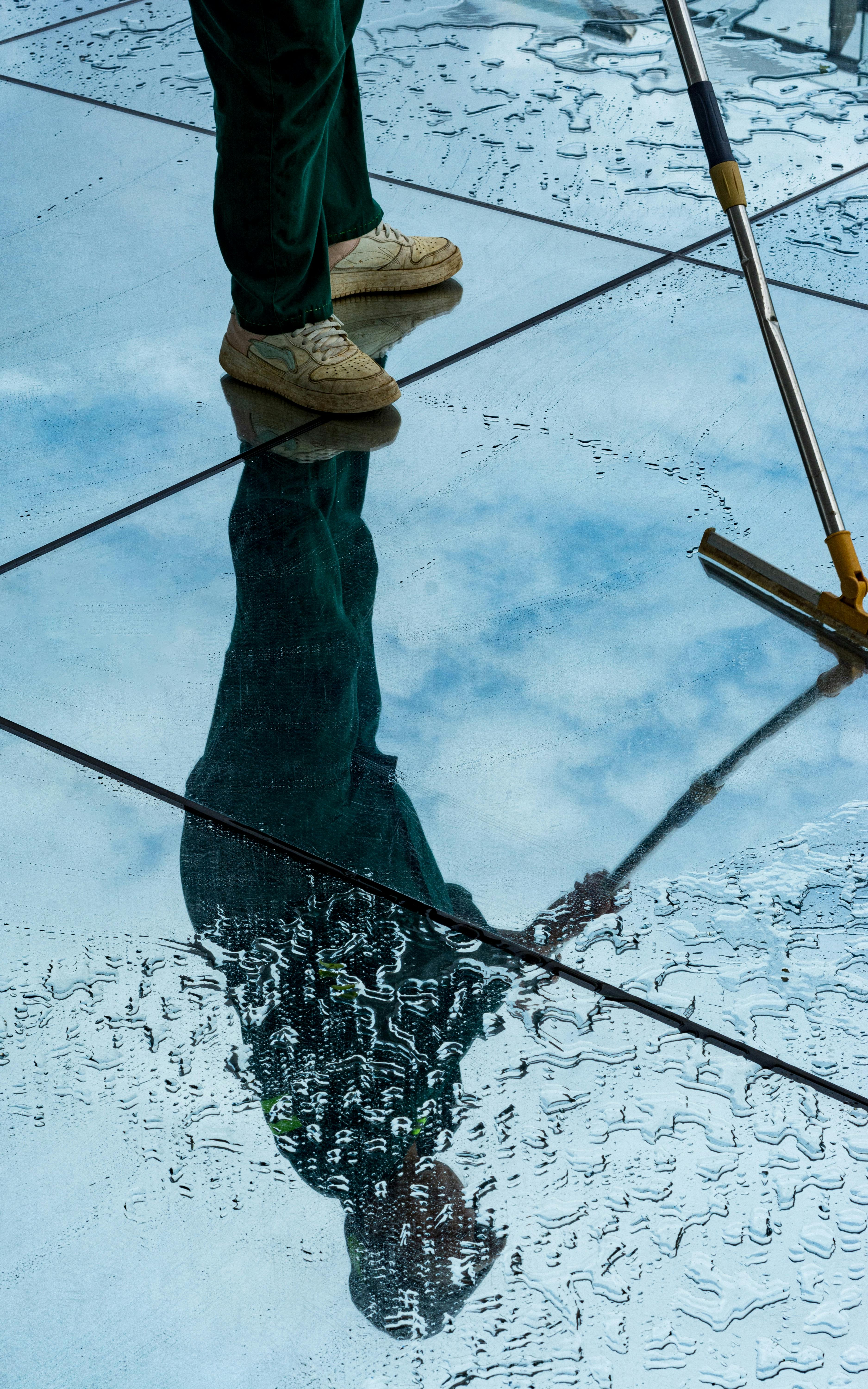 Squeegee Through Soapy Water Photos, Download The BEST Free Squeegee ...