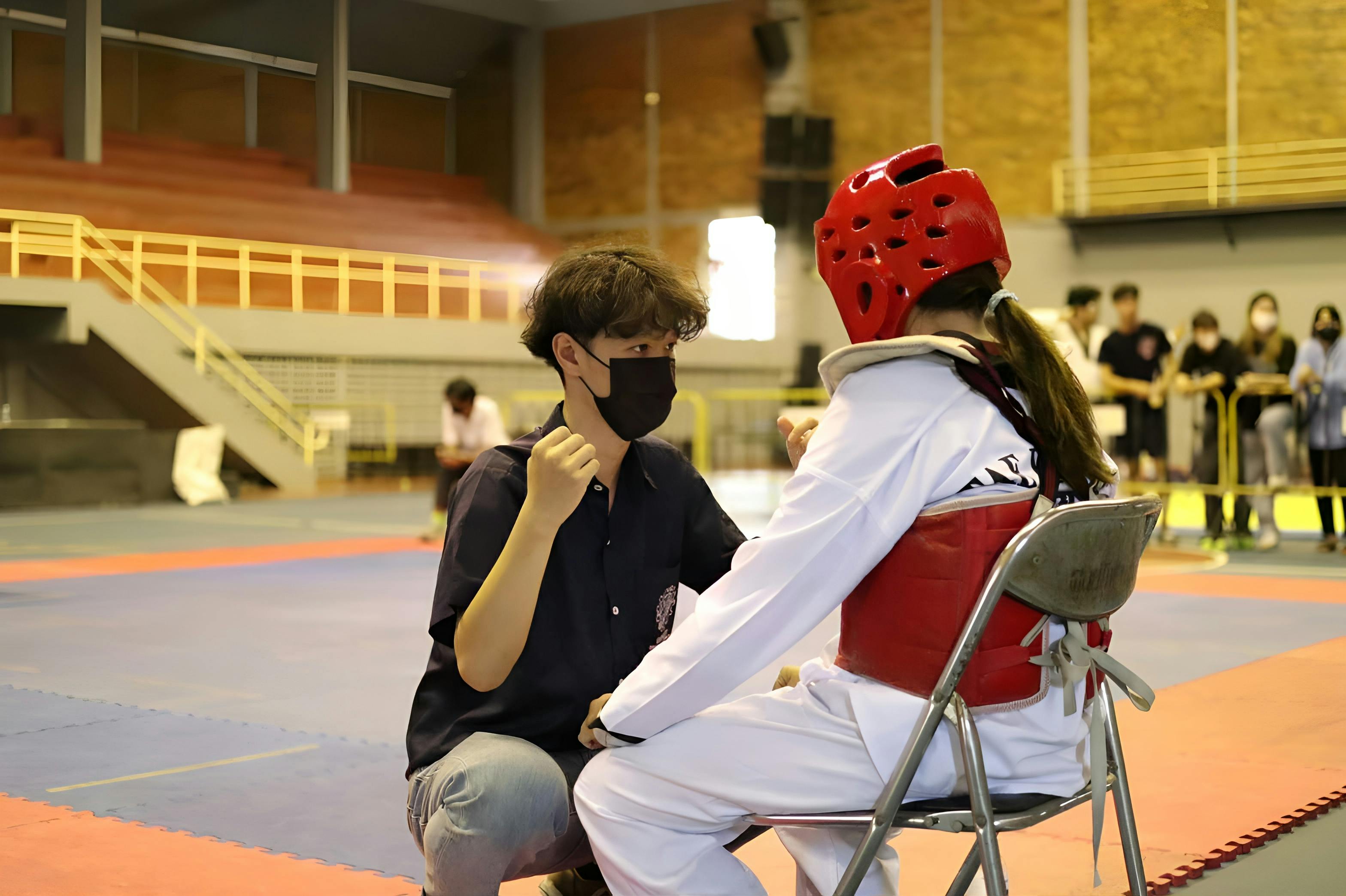 Alen Mask Photos, Download The BEST Free Alen Mask Stock Photos & HD Images