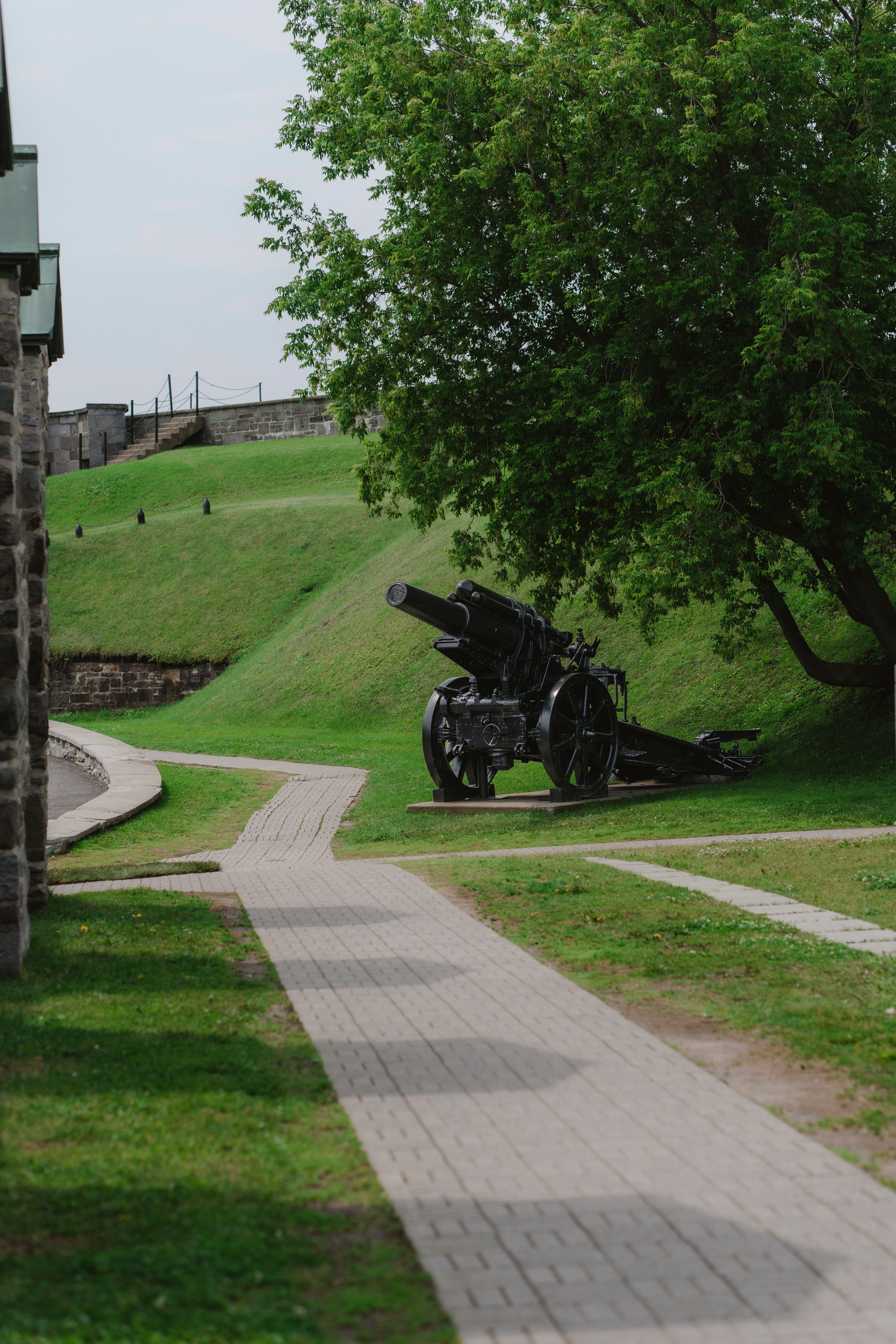 Historical Cannon at Old Quebec Fort · Free Stock Photo