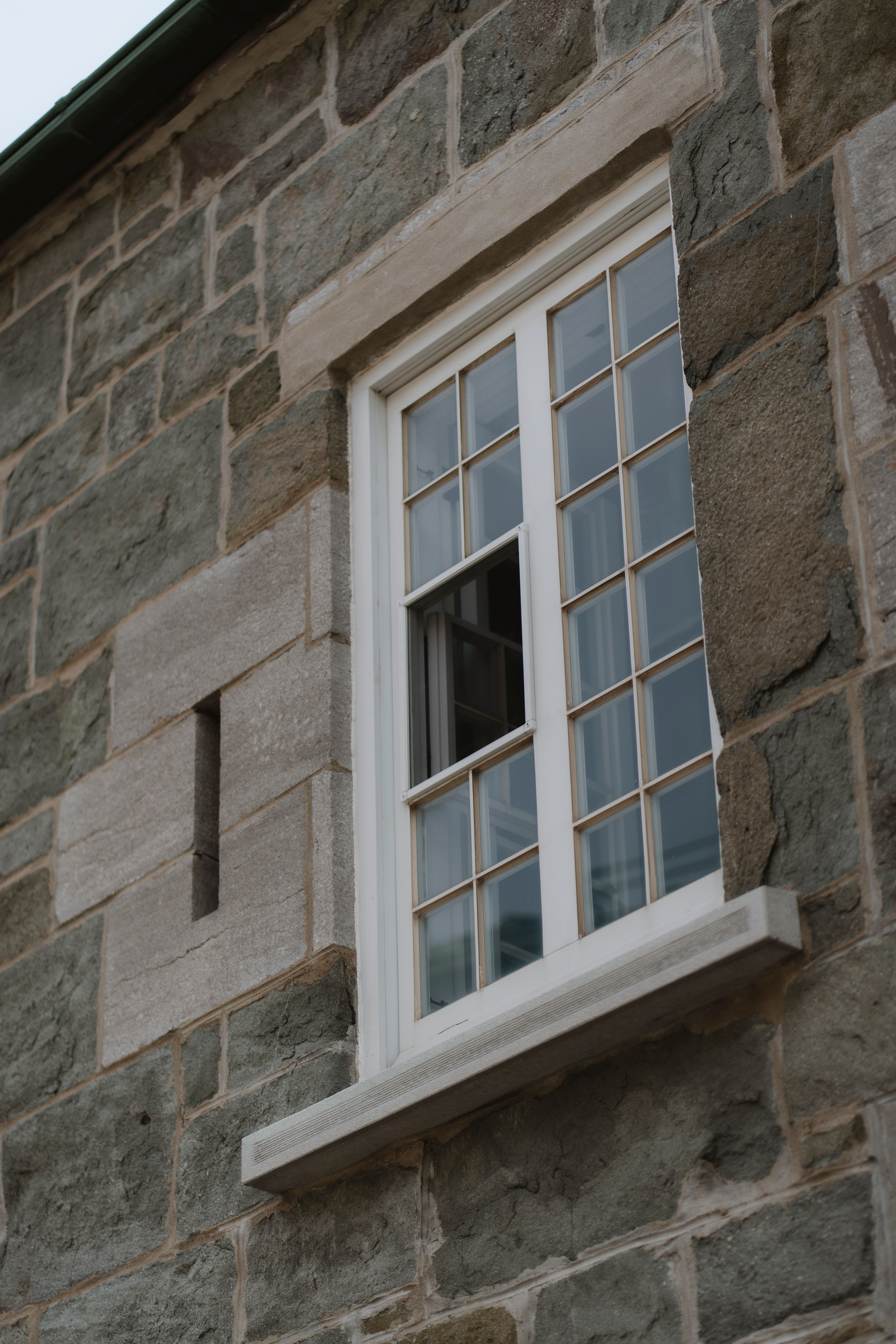 Historic Stone Building Window in Québec City · Free Stock Photo