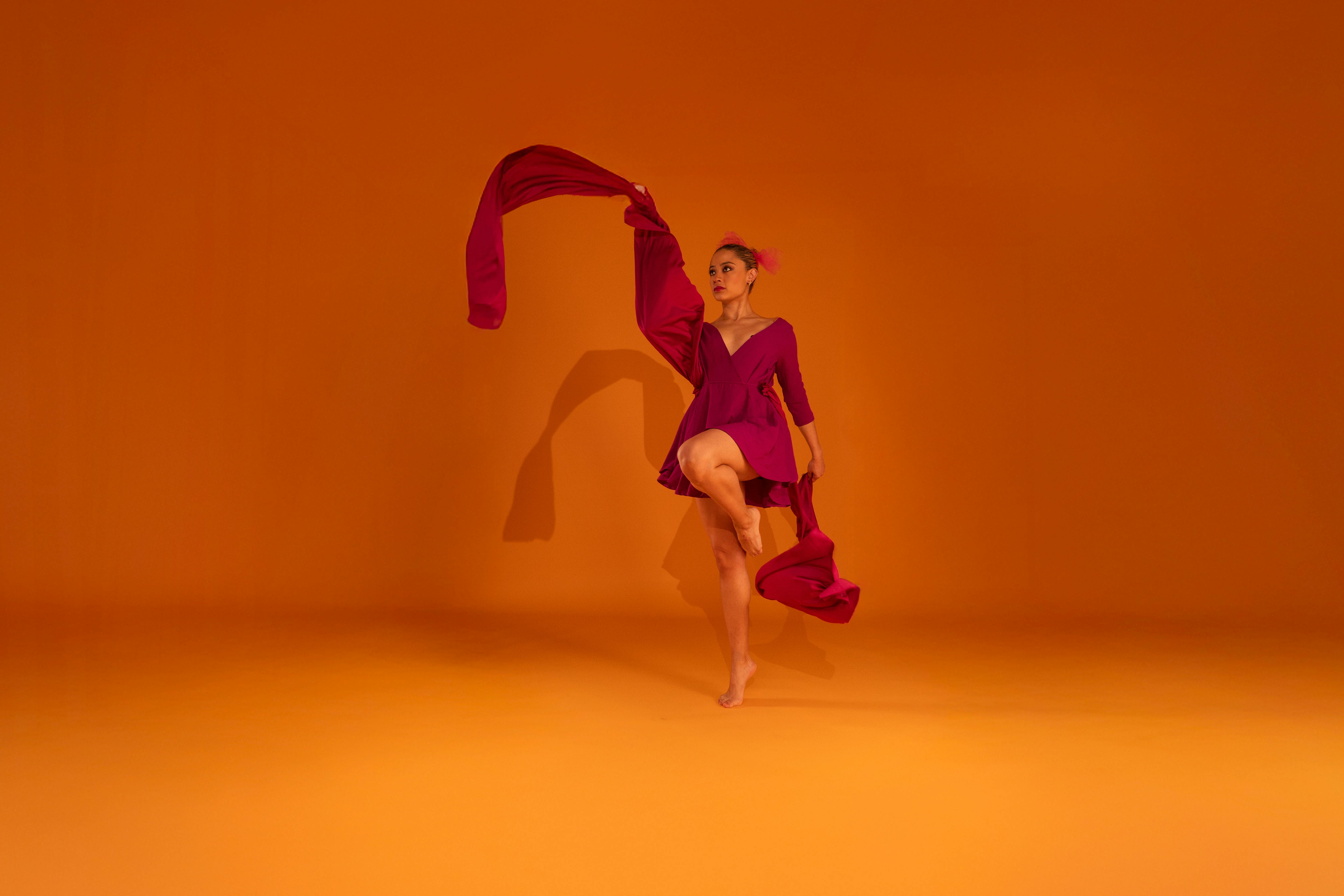 Dynamic Posing Photos, Download The BEST Free Dynamic Posing Stock ...