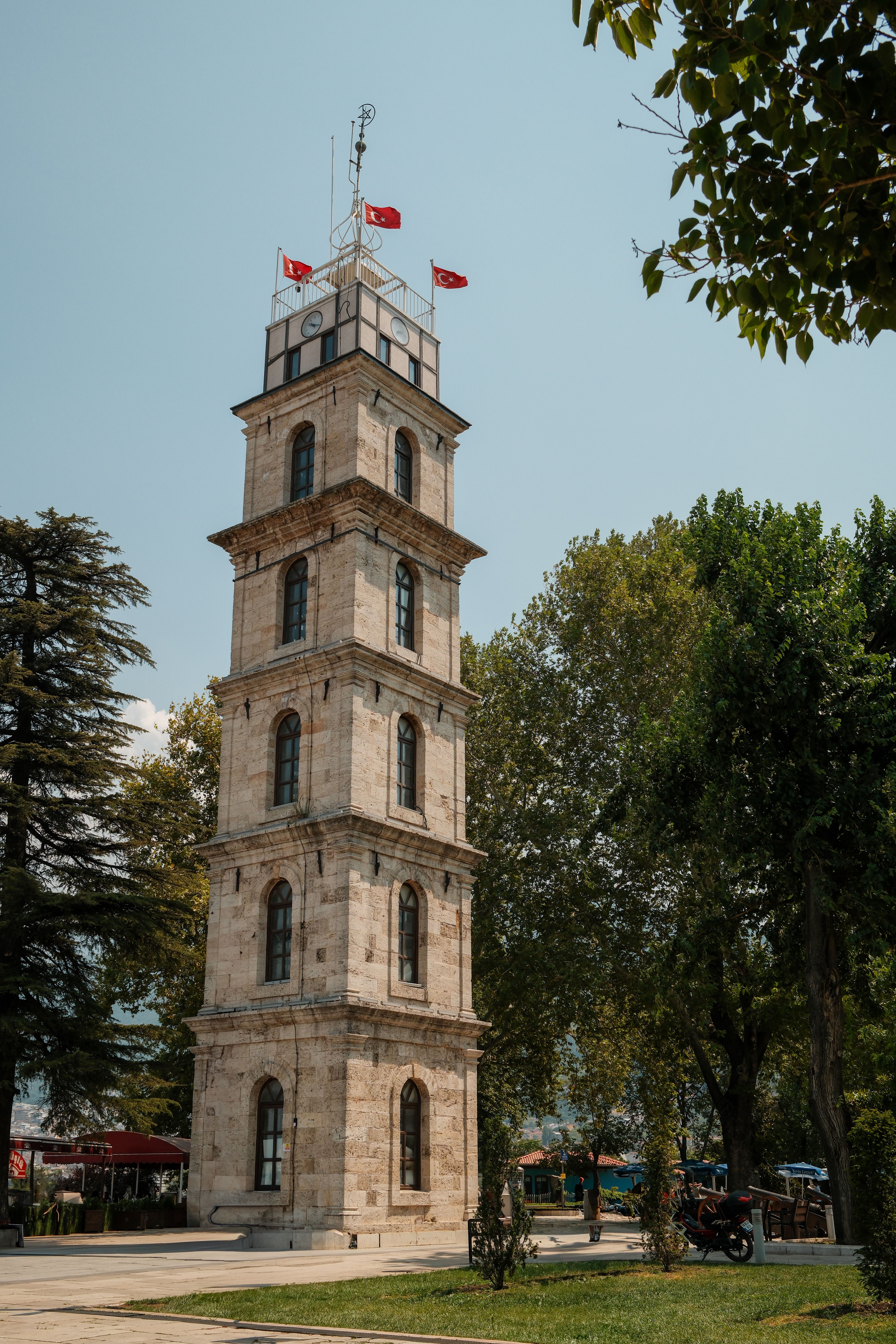Historic Ottoman Clock Tower in Bursa, Turkey · Free Stock Photo