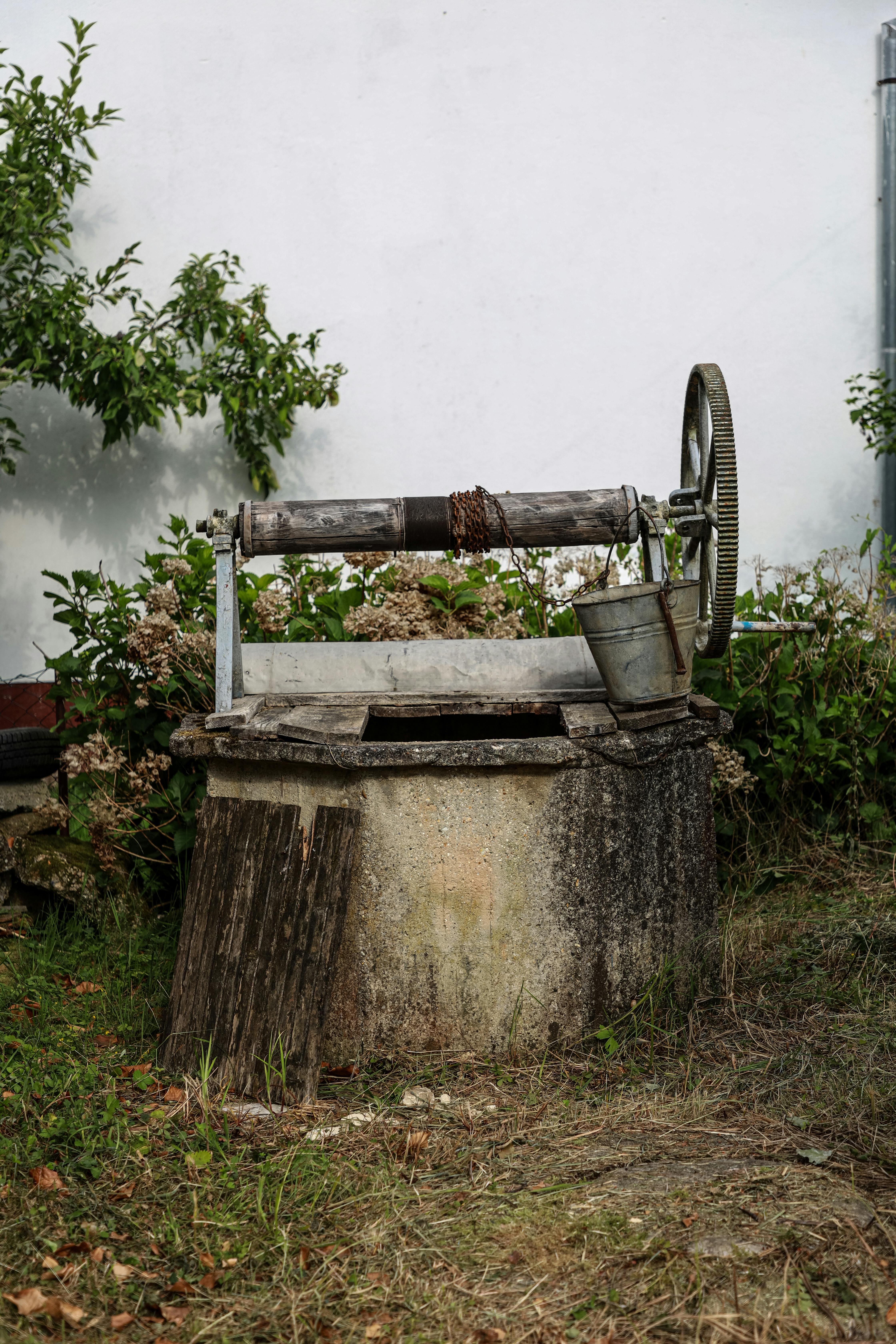 Petrol Bucket Photos, Download The BEST Free Petrol Bucket Stock Photos ...