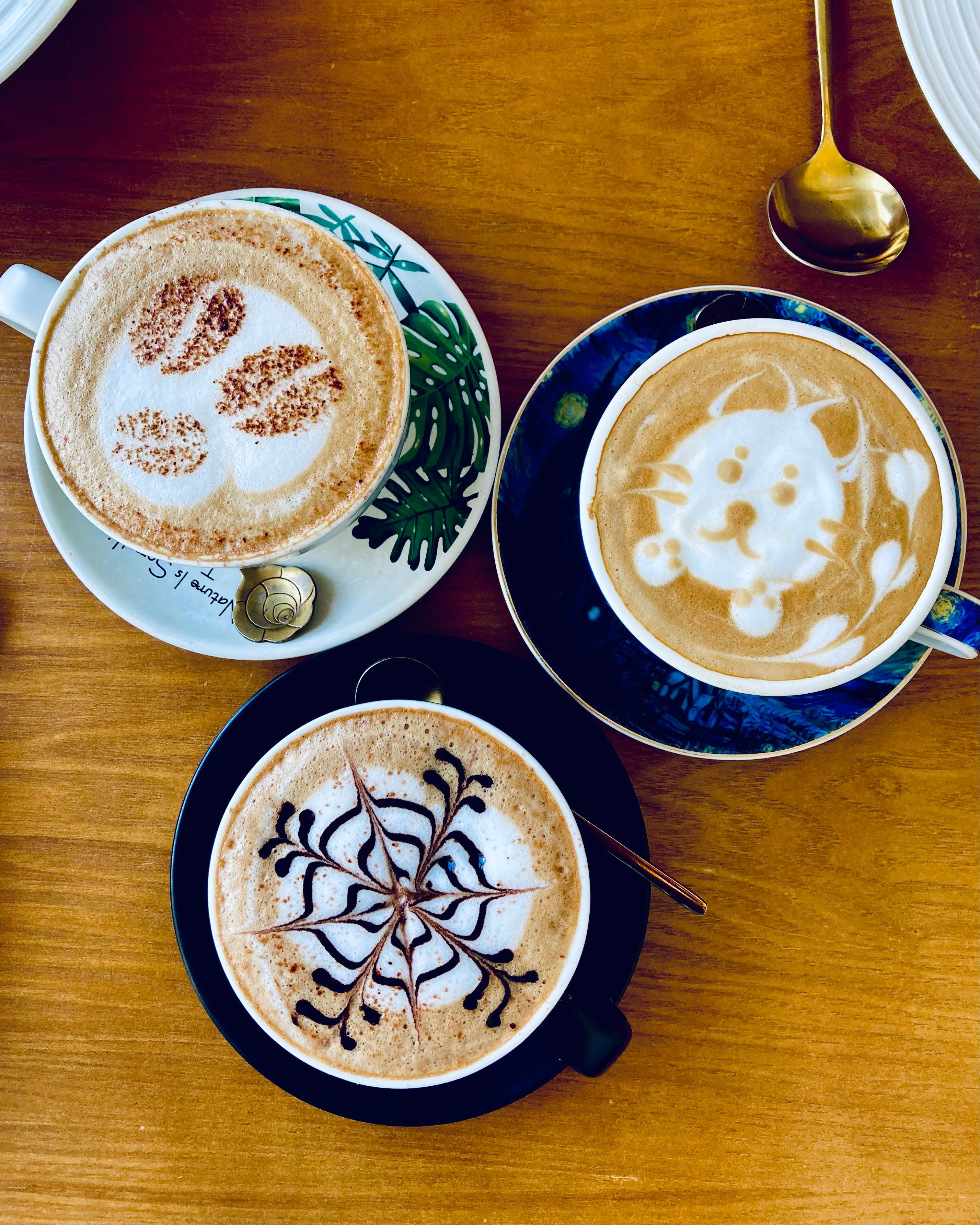 Chilling Coffee Photos, Download The BEST Free Chilling Coffee Stock ...
