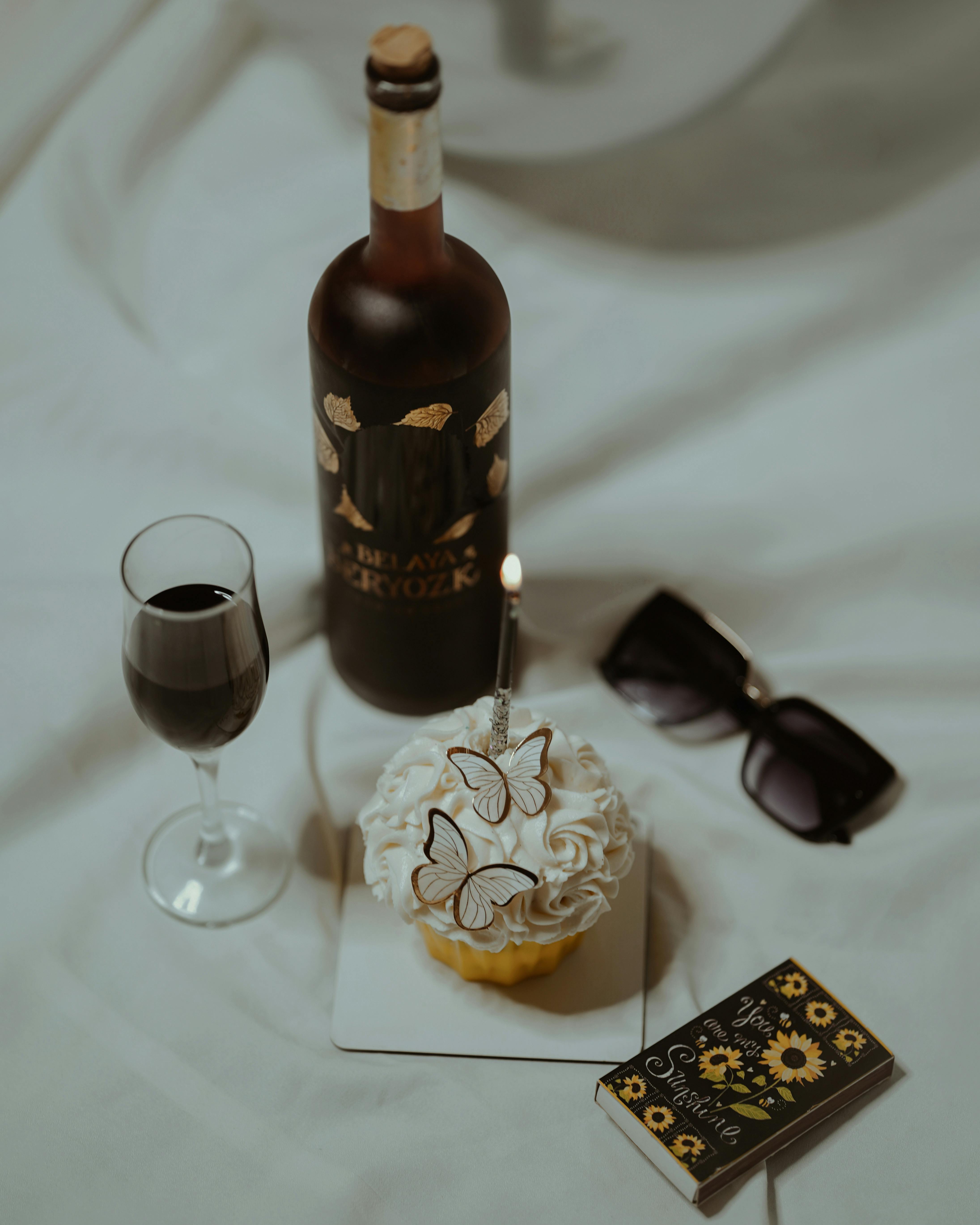 Birthday Loading Photos, Download The BEST Free Birthday Loading Stock ...