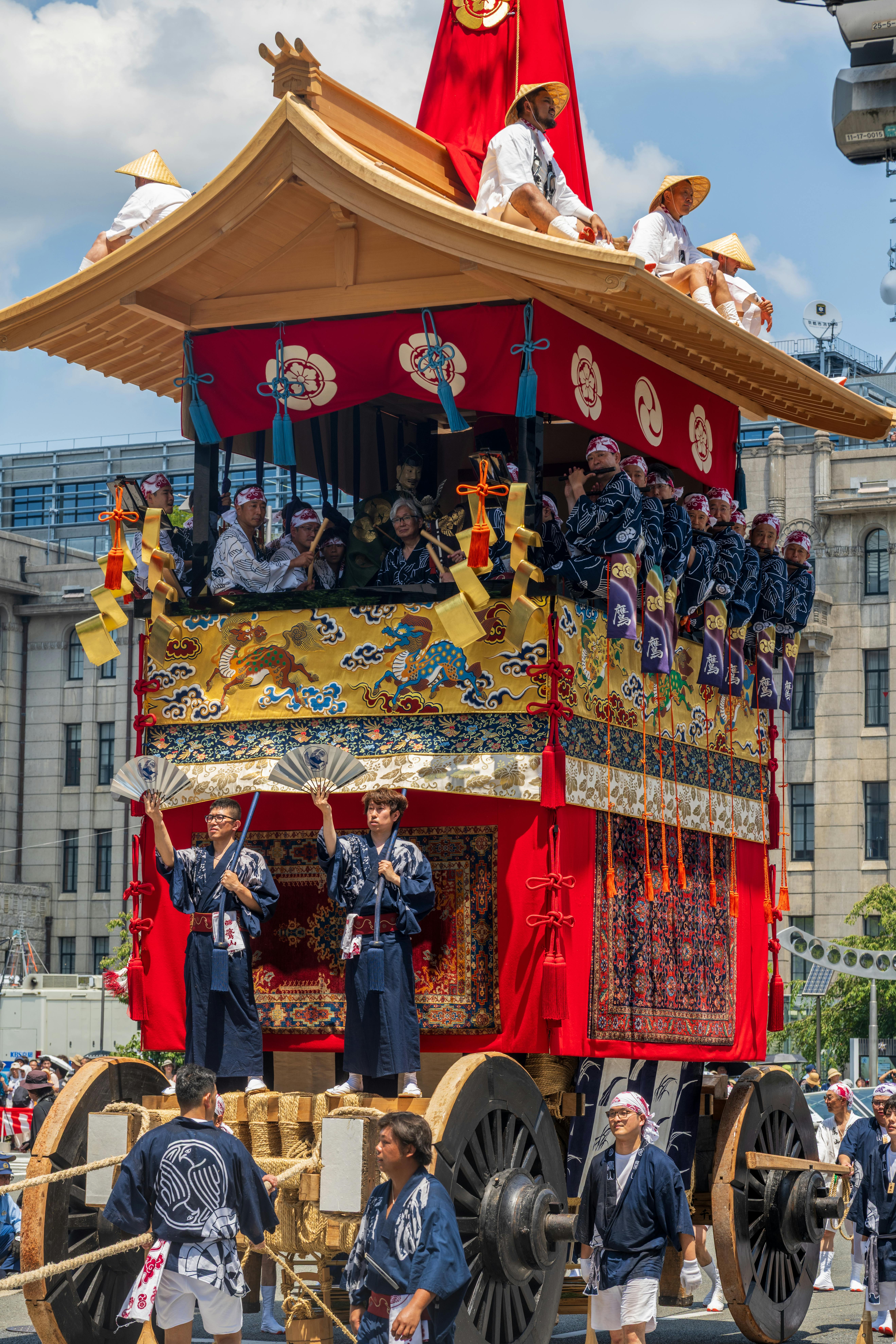 Traditional Japanese Float Parade during Gion Matsuri · Free Stock Photo