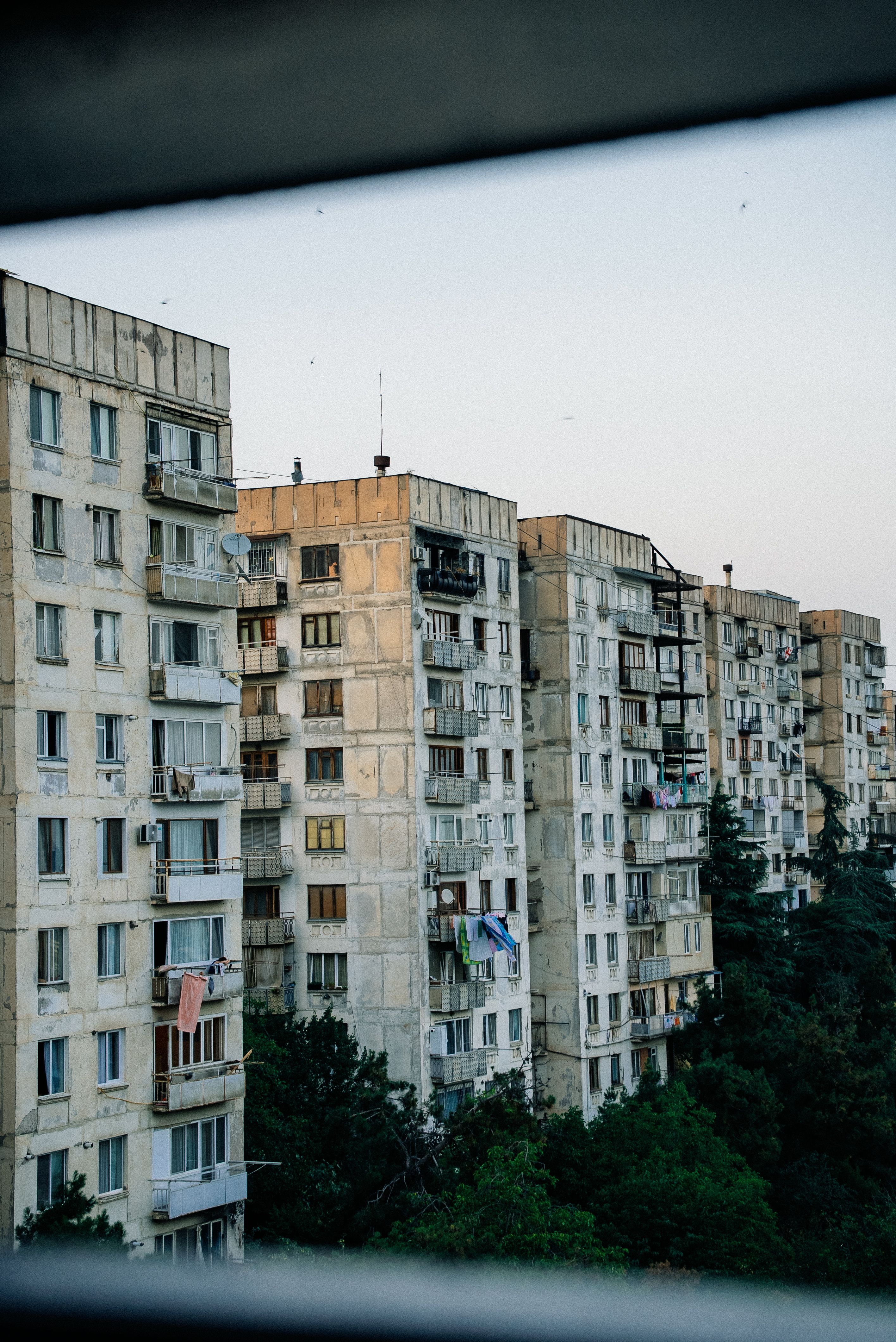 City Building Photos, Download The BEST Free City Building Stock Photos ...