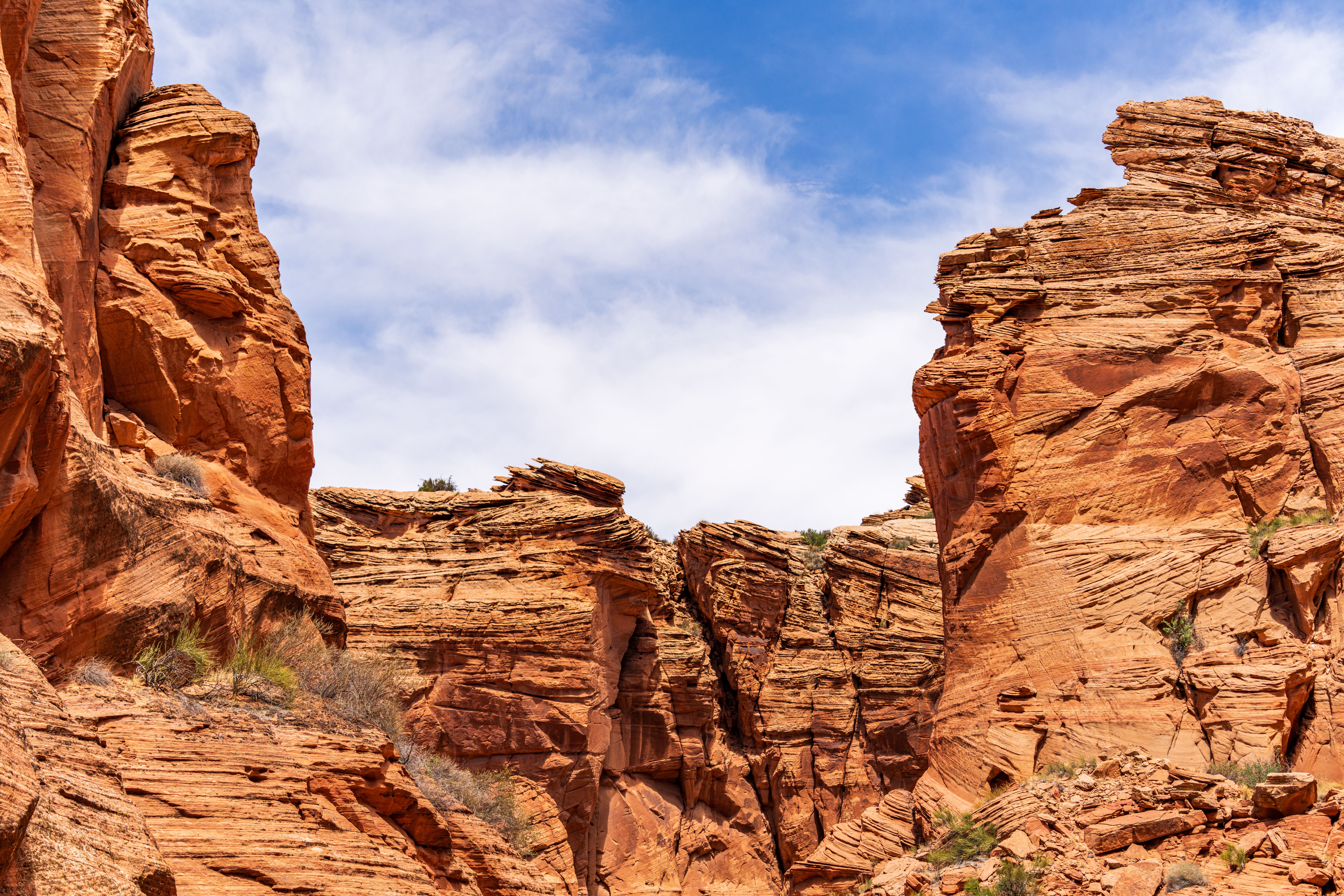 Majestic Arizona Desert Canyon Under Blue Sky · Free Stock Photo