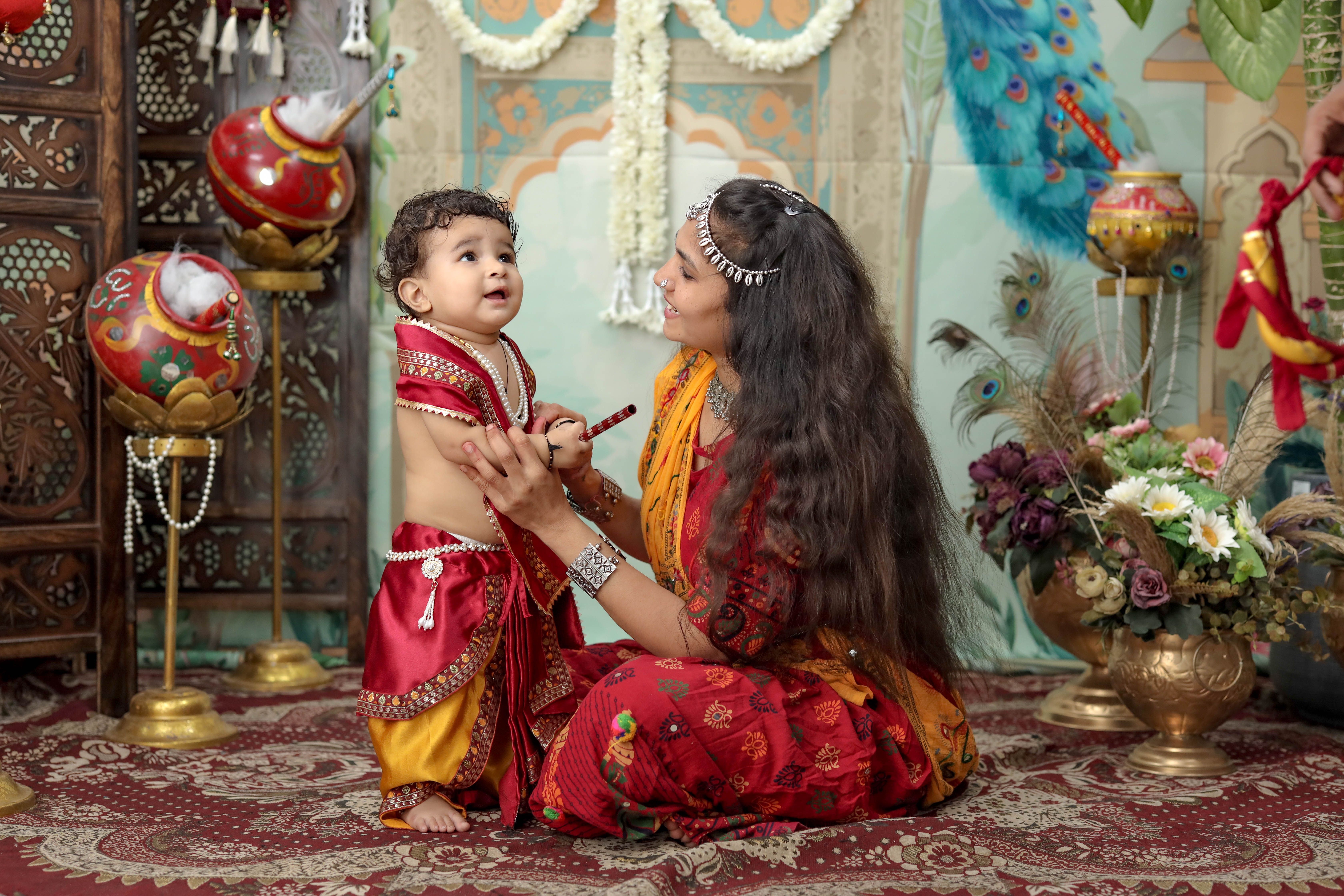 Mother and Child in Traditional Indian Attire · Free Stock Photo