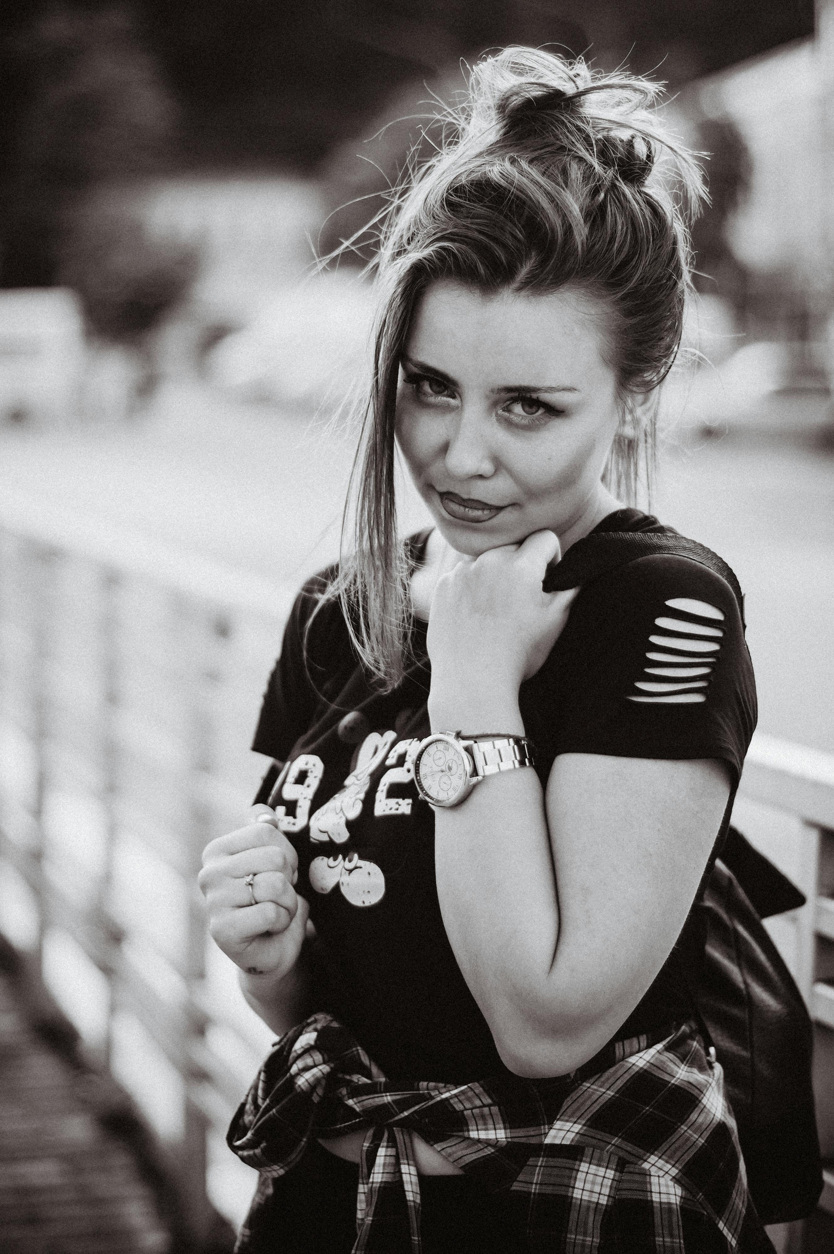 Redgifs.Com/Watch/Lemonchiffonscaredteal Photos, Download The BEST Free ...