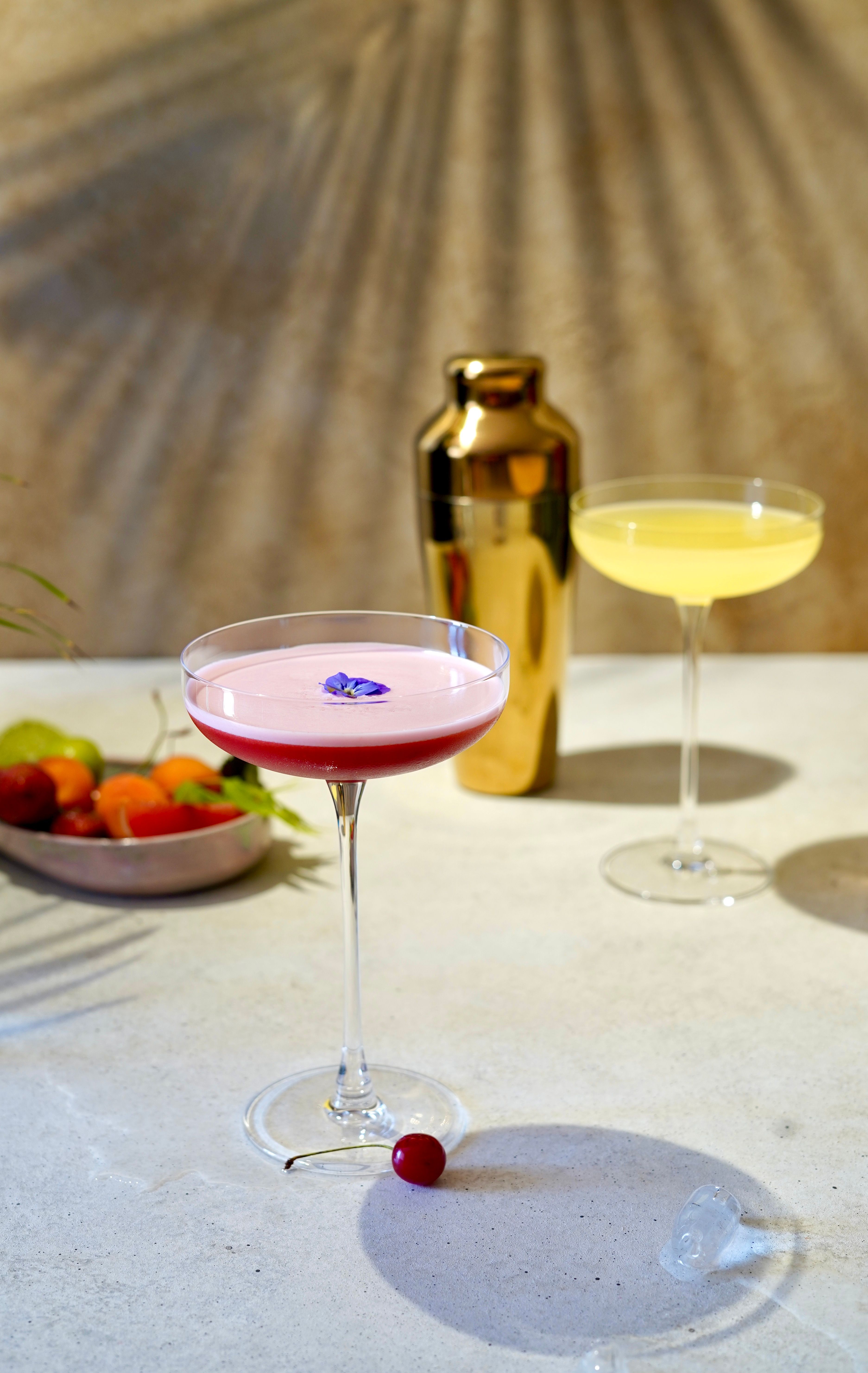 Colorful Summer Cocktails with Fresh Fruits Display · Free Stock Photo