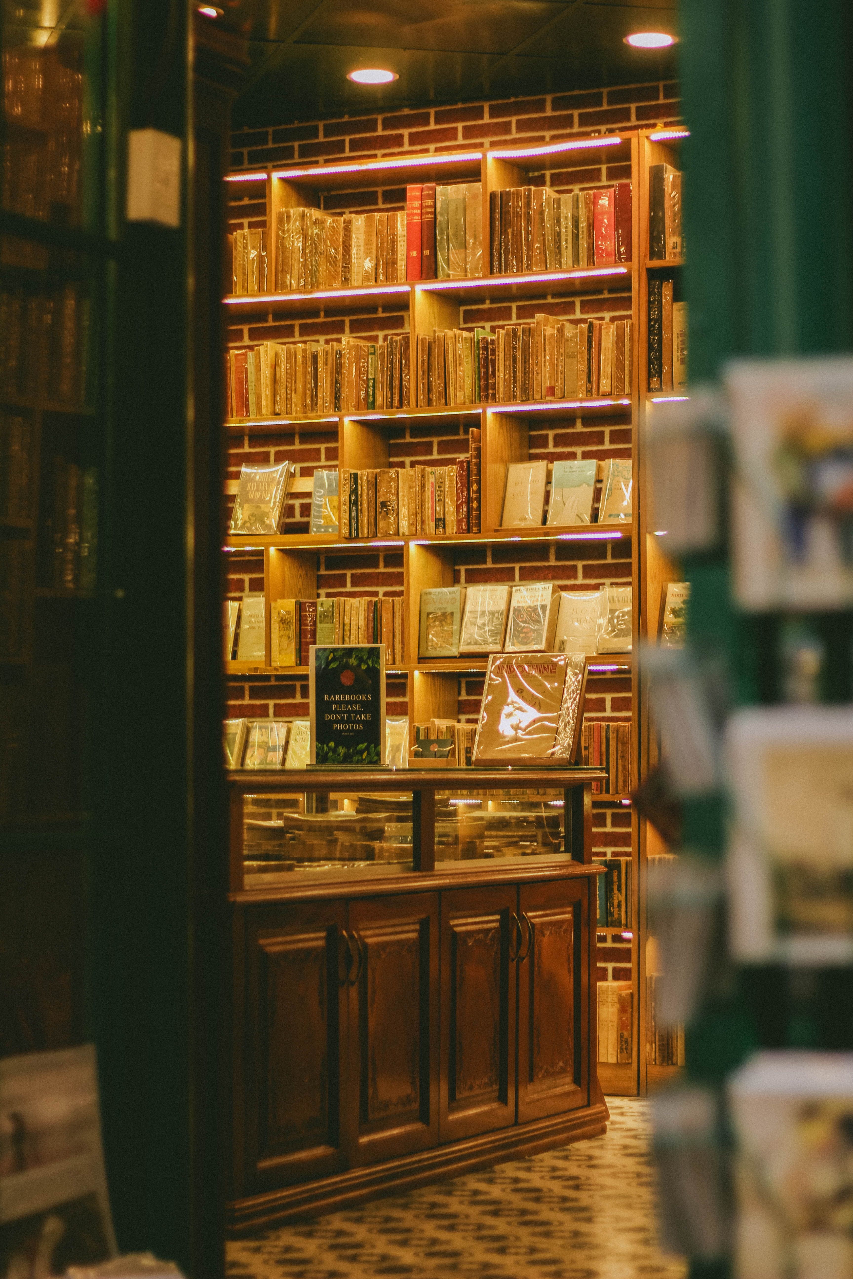 Bookish Wallpaper Photos, Download The BEST Free Bookish Wallpaper ...