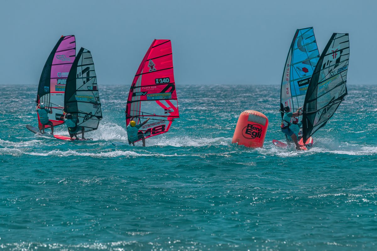 Windsurfing Photos, Download The BEST Free Windsurfing Stock Photos ...