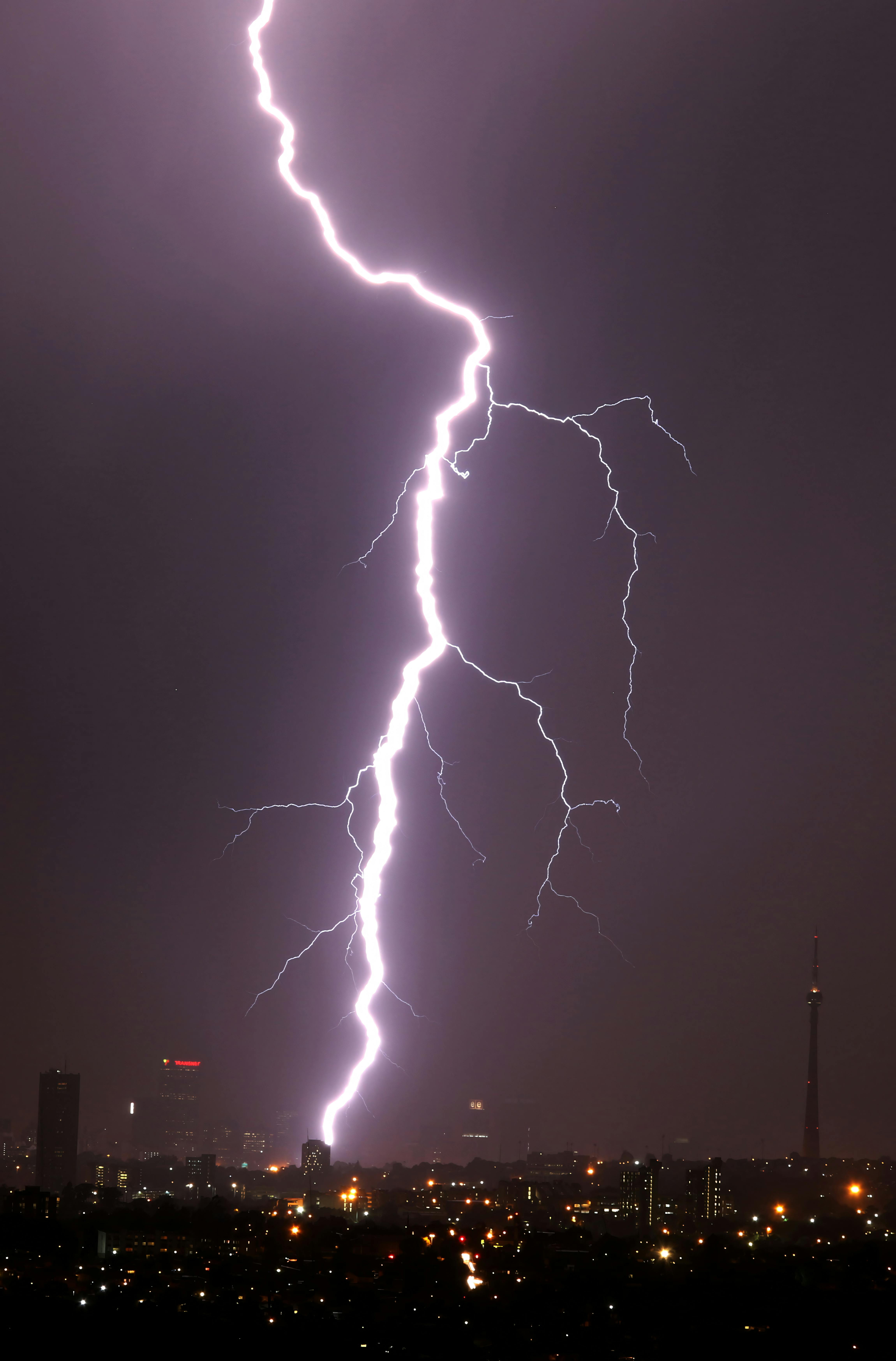 Lightning Bolt Animation Photos, Download The BEST Free Lightning Bolt ...