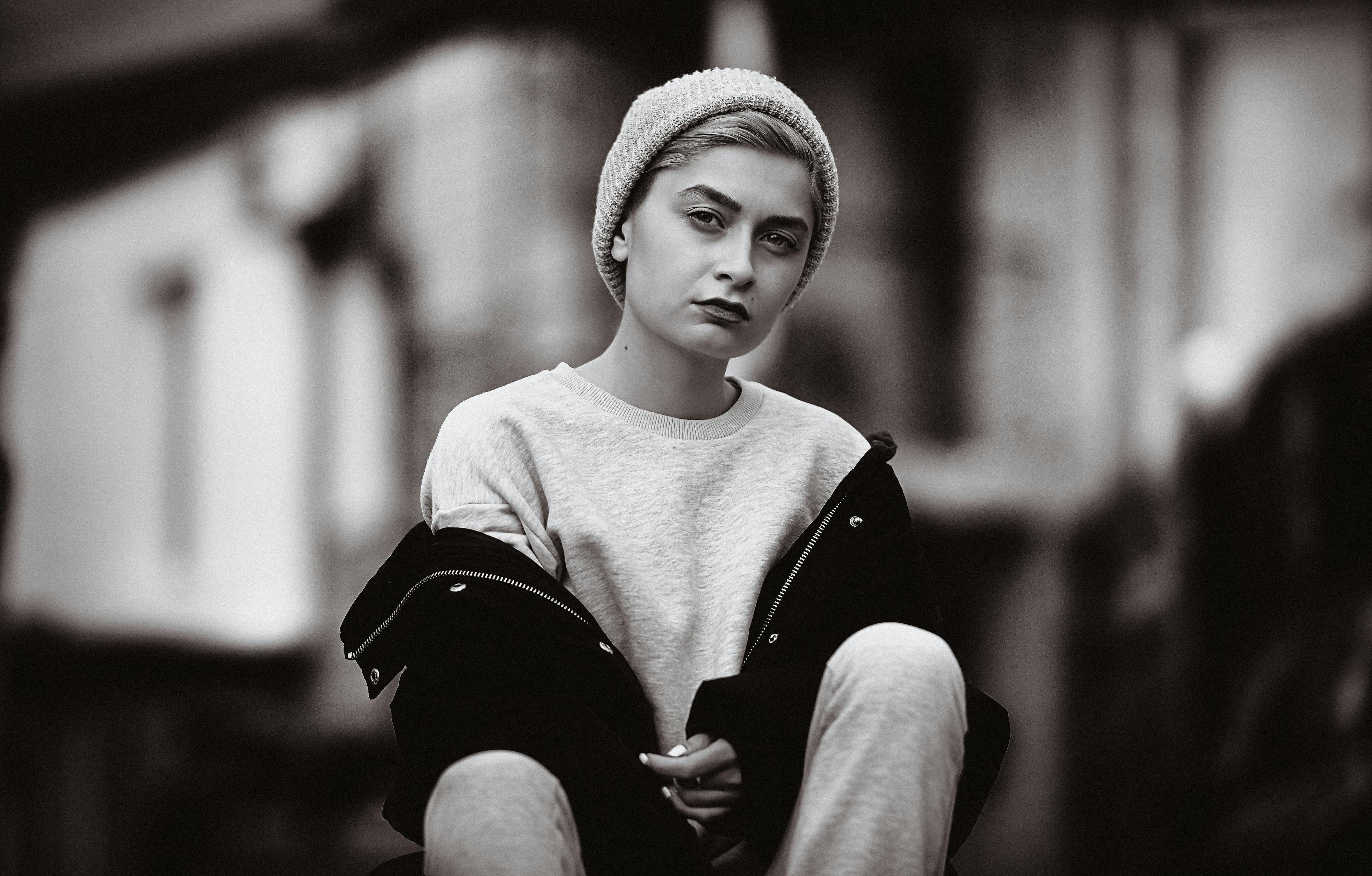 Face Low Saturation Picture Photos, Download The BEST Free Face Low ...