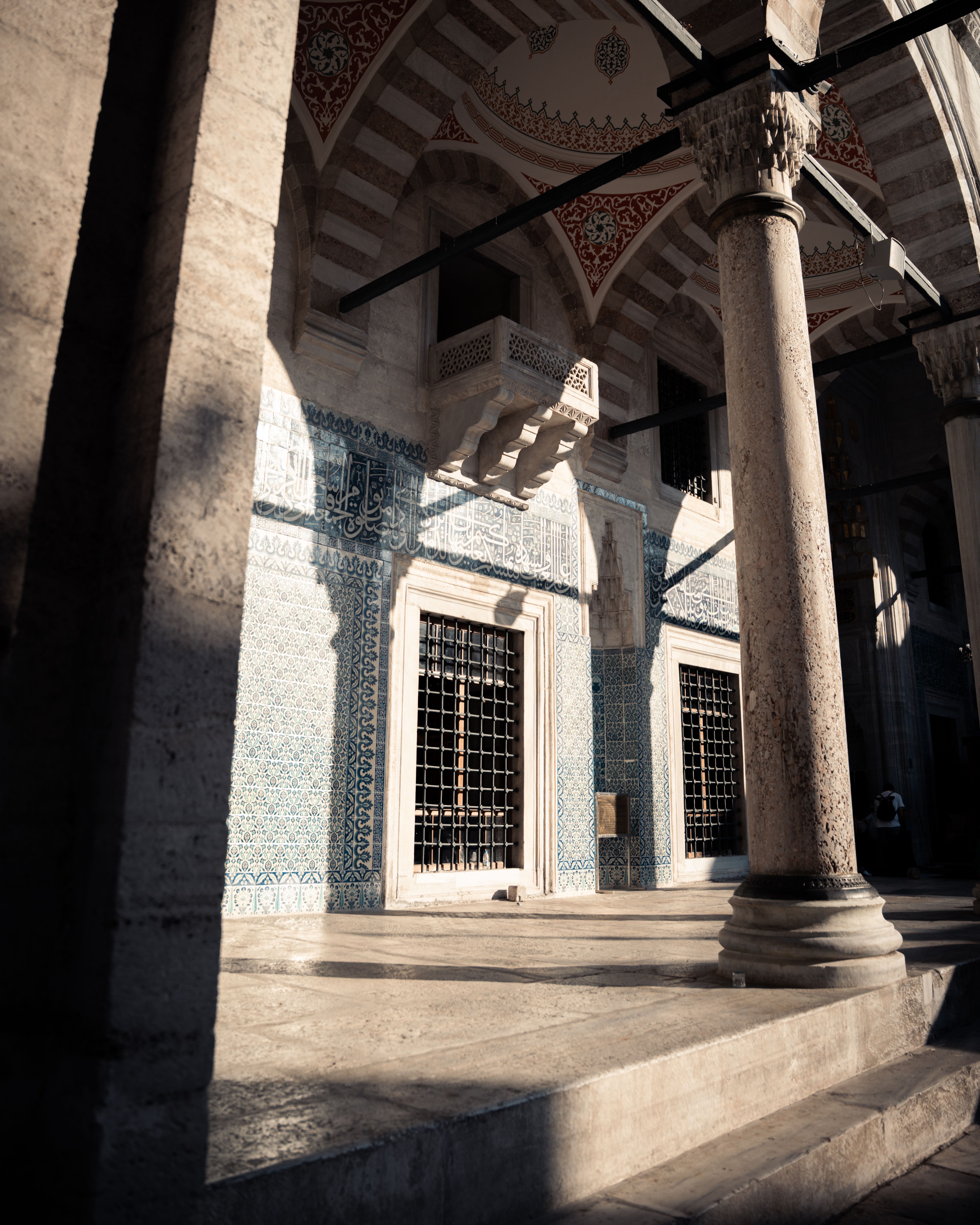 Historic Architectural Detail of a Middle Eastern Building · Free Stock ...