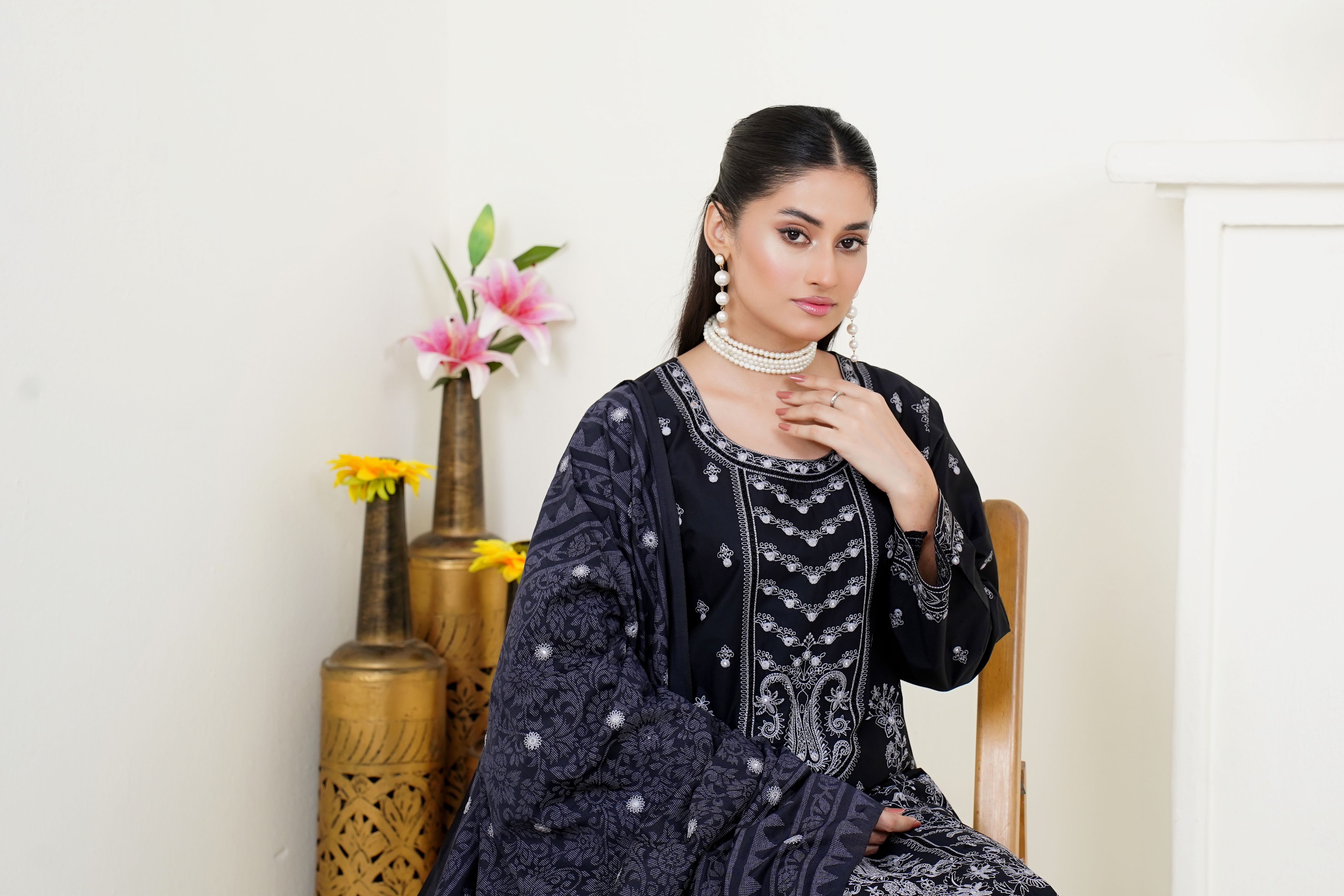 Elegant South Asian Fashion Portrait, Lahore · Free Stock Photo