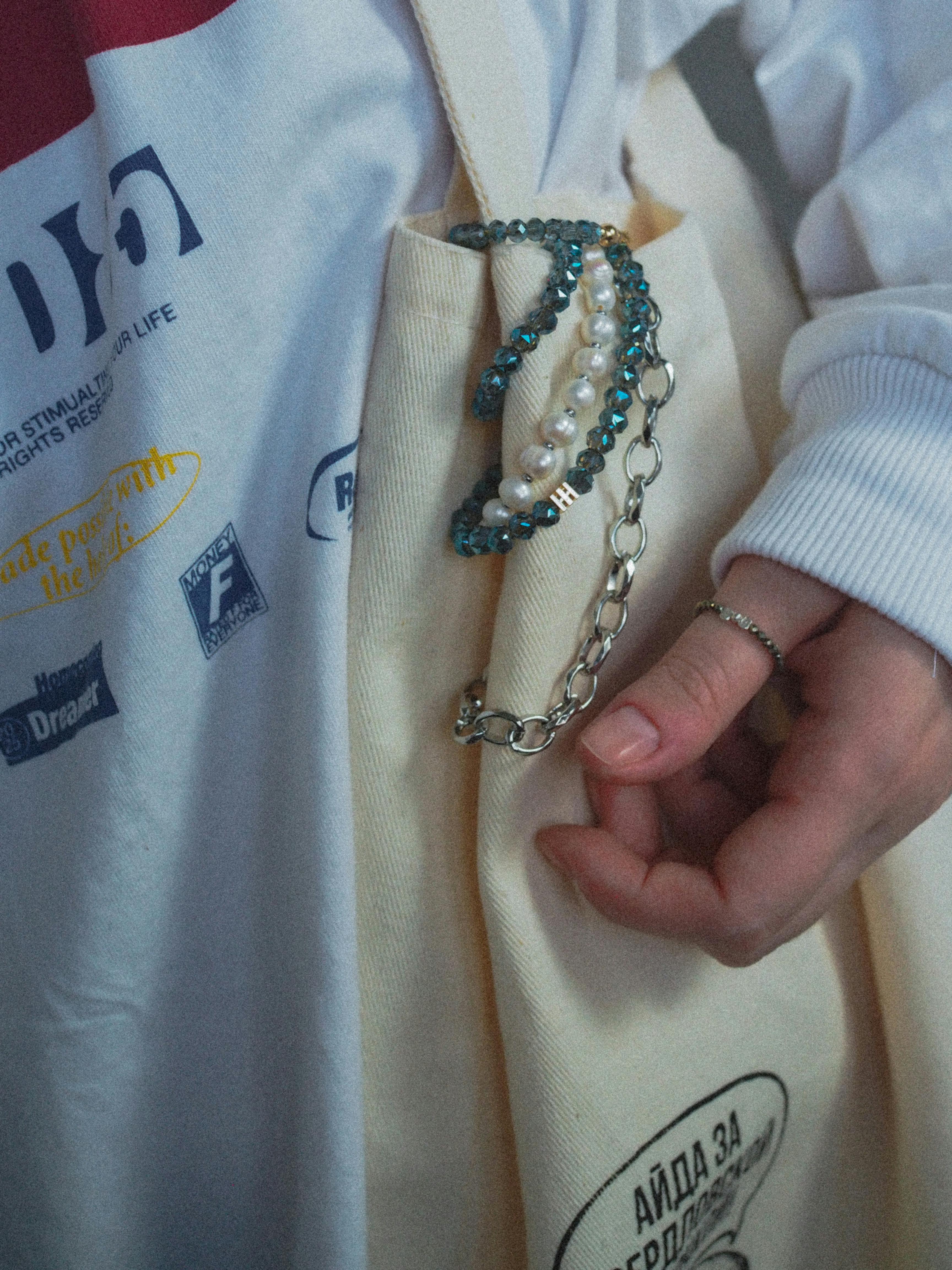 Chain And A Hand Photos, Download The BEST Free Chain And A Hand Stock ...