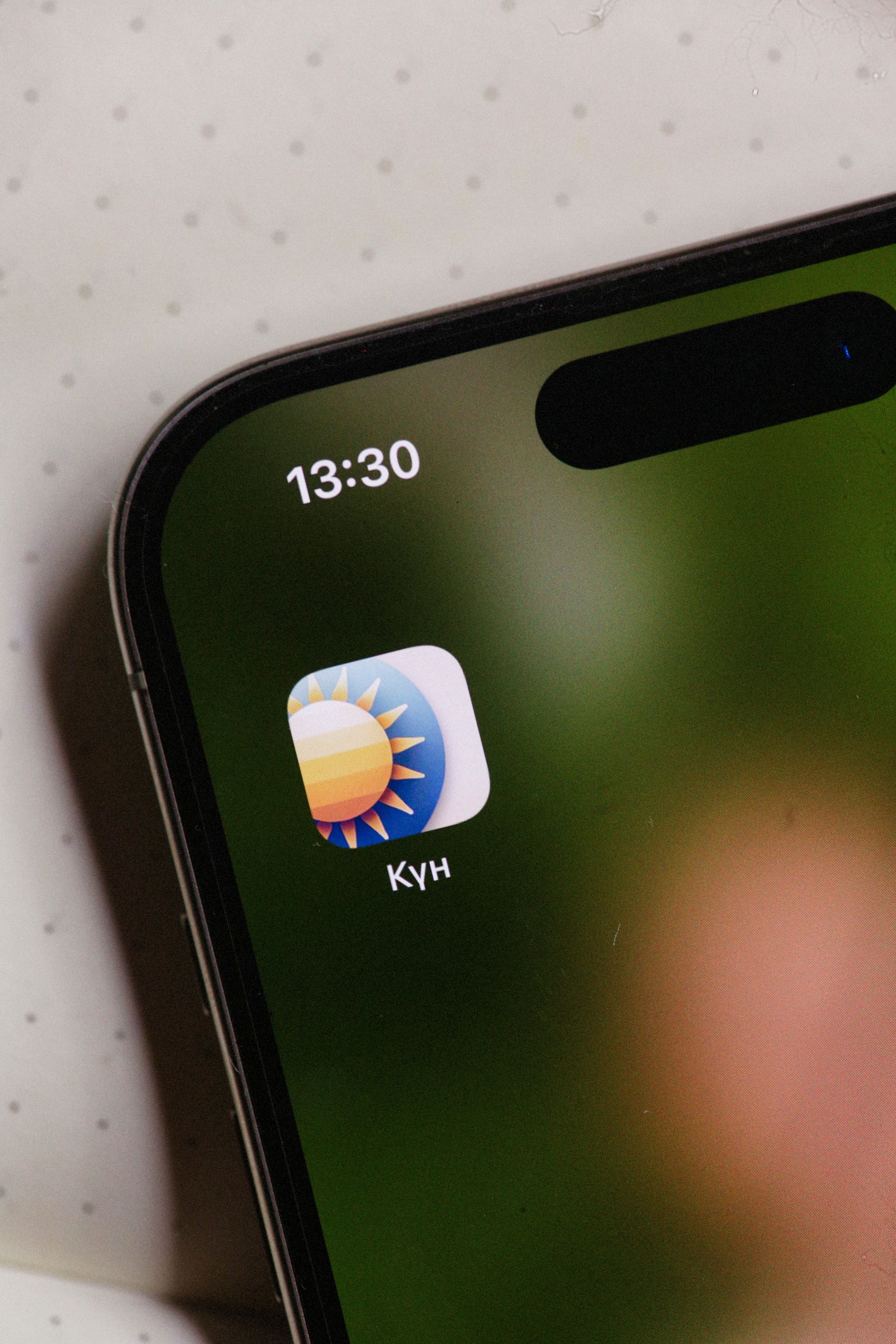 Close-up of Smartphone Weather App Icon · Free Stock Photo