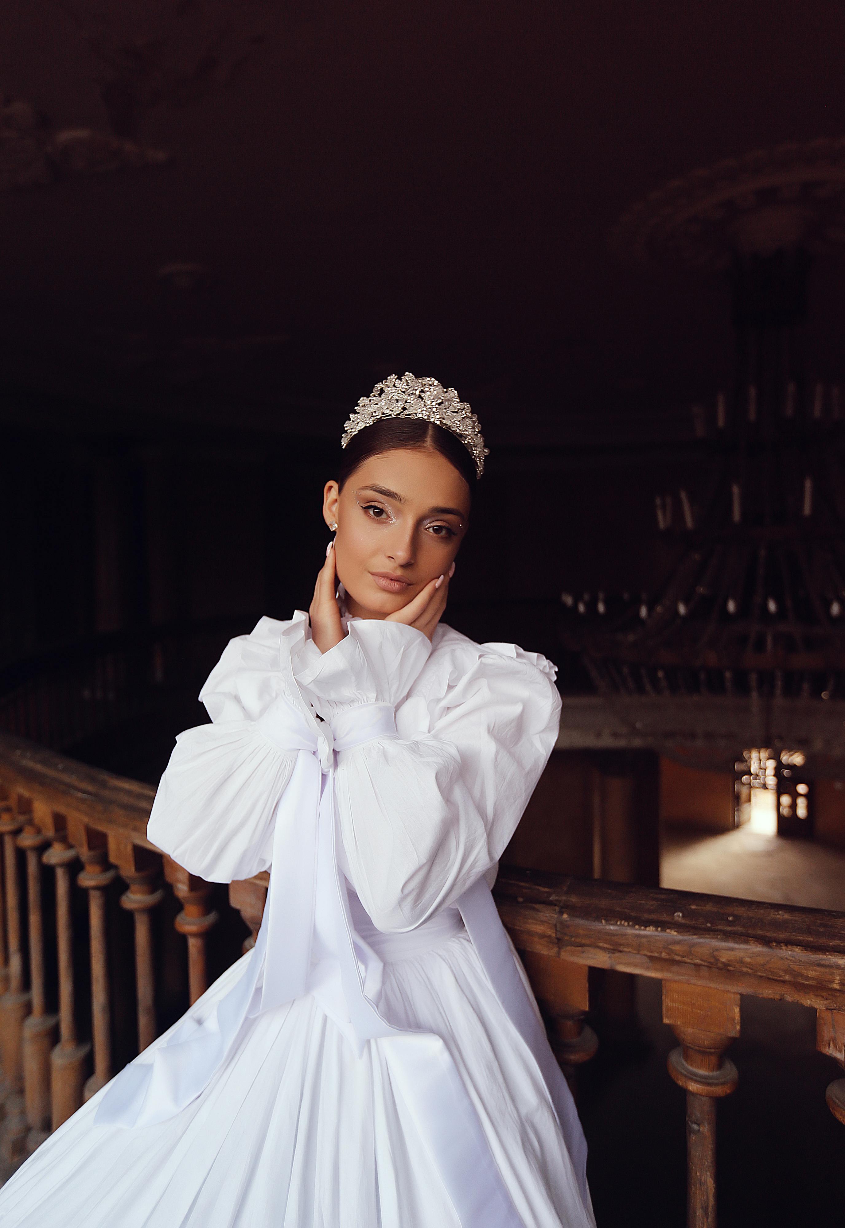 Fancy Model Photos, Download The BEST Free Fancy Model Stock Photos ...