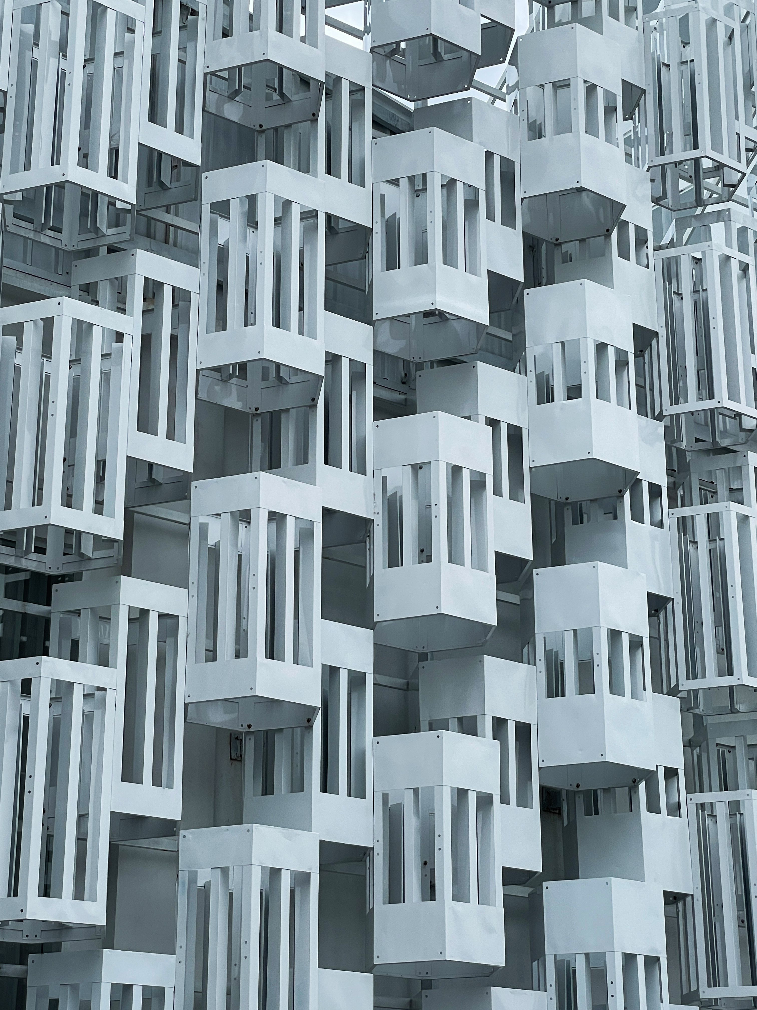 Abstract Geometric White Structure Art Installation · Free Stock Photo