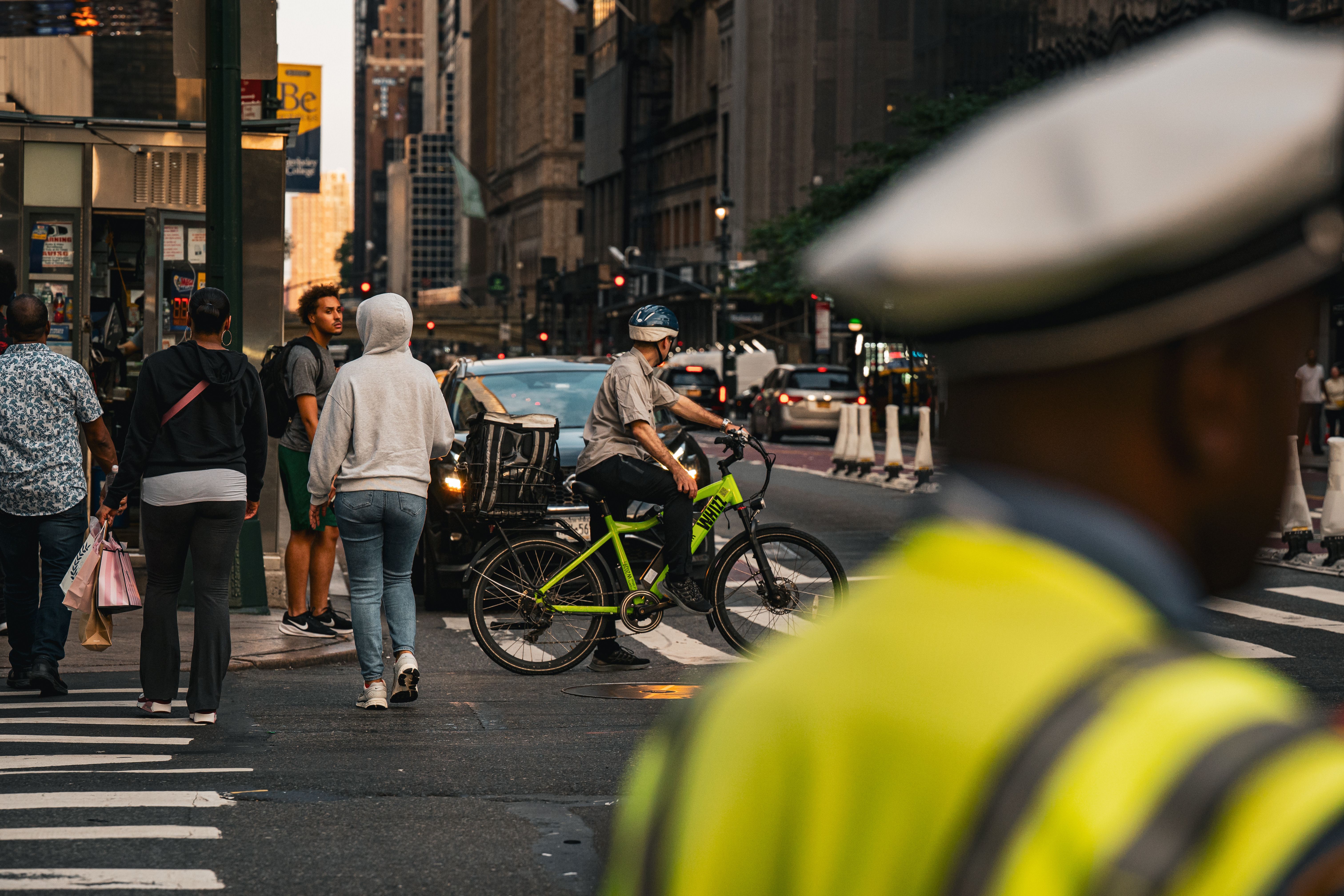 Vibrant New York City Street Scene with Cyclist · Free Stock Photo