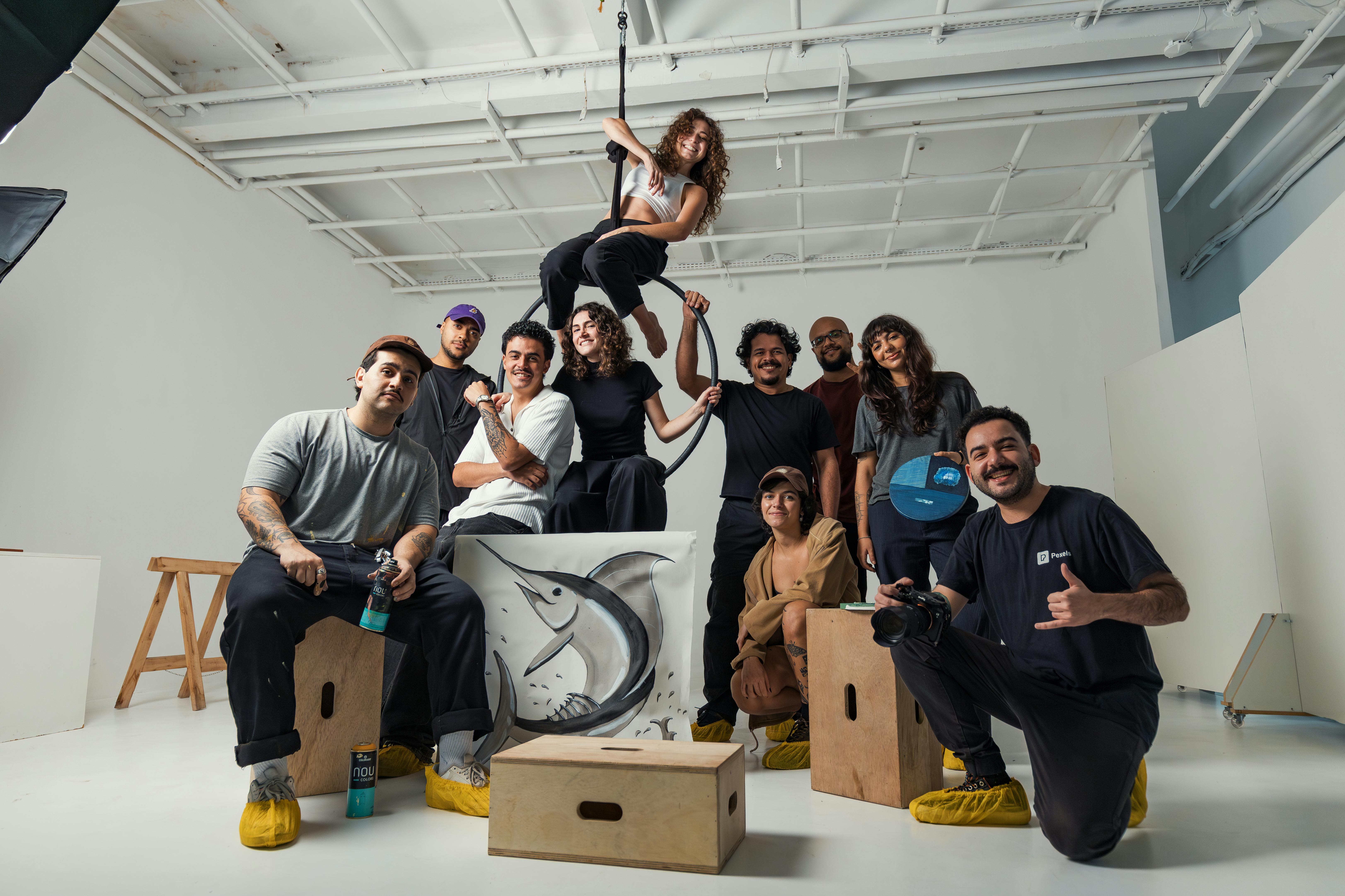 Hanging Man Photos, Download The BEST Free Hanging Man Stock Photos ...