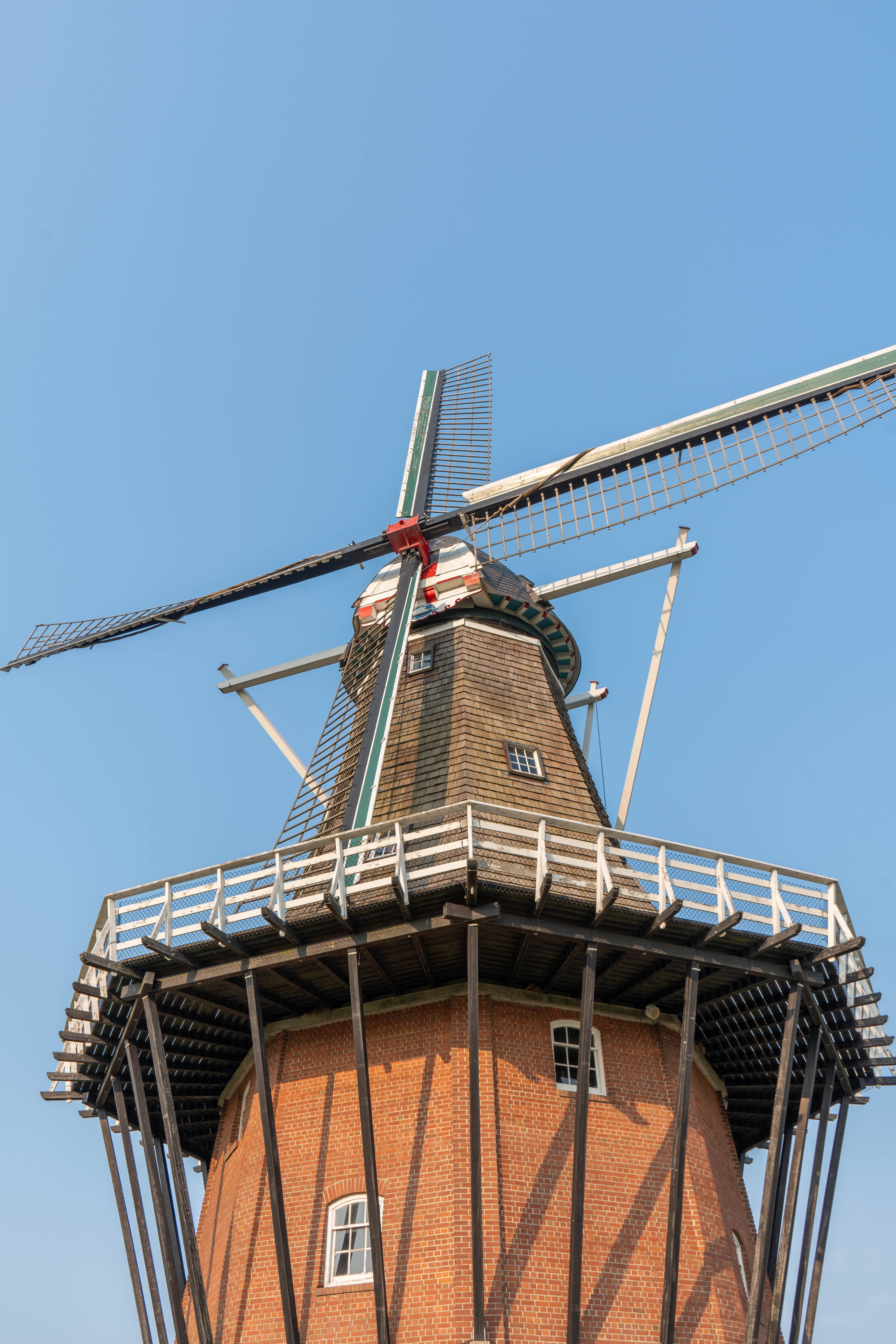 Traditional Windmill in Holland, Michigan · Free Stock Photo
