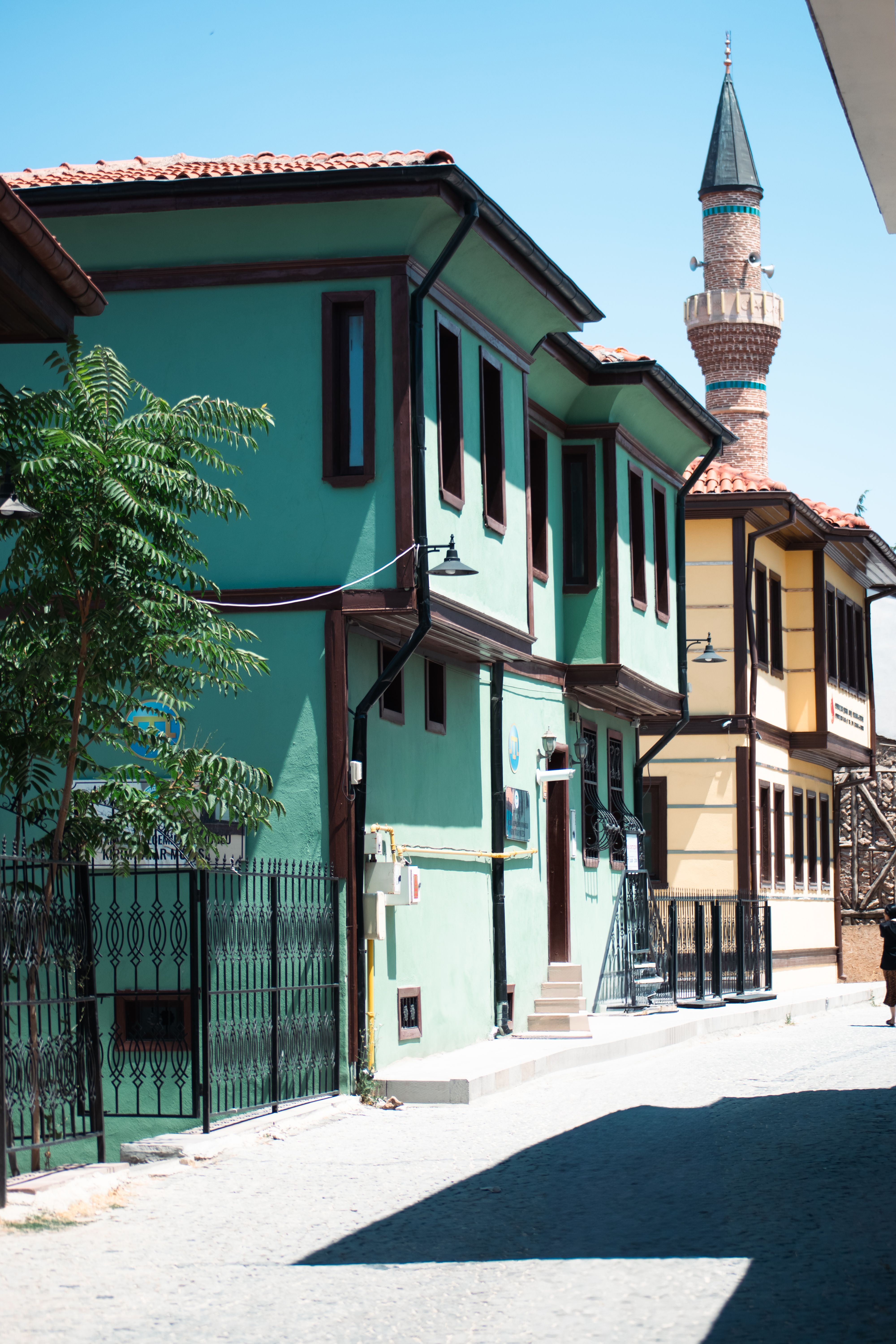 Charming Turkish Street with Ottoman Architecture · Free Stock Photo