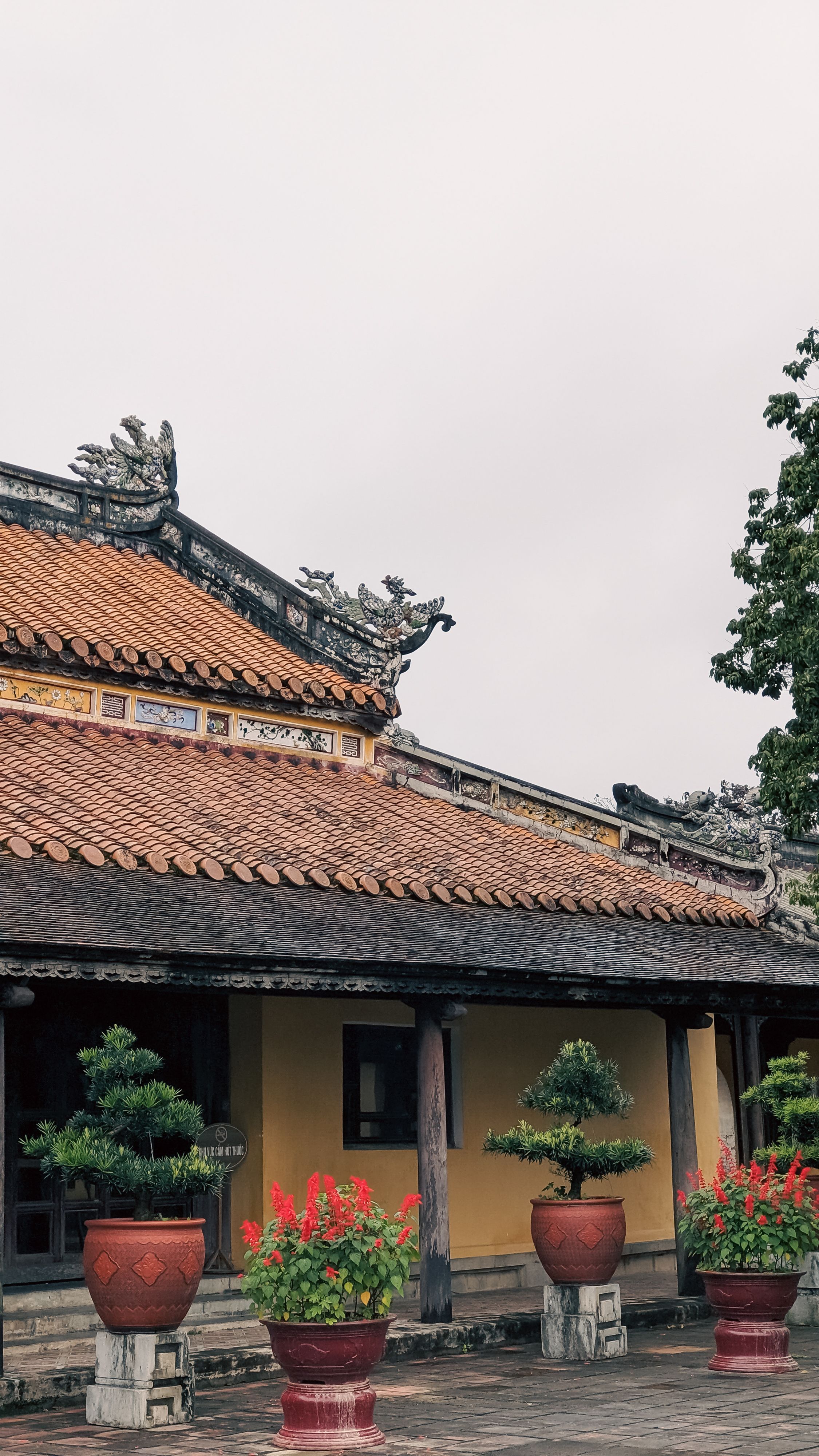 Traditional Vietnamese Architecture in Hue City · Free Stock Photo