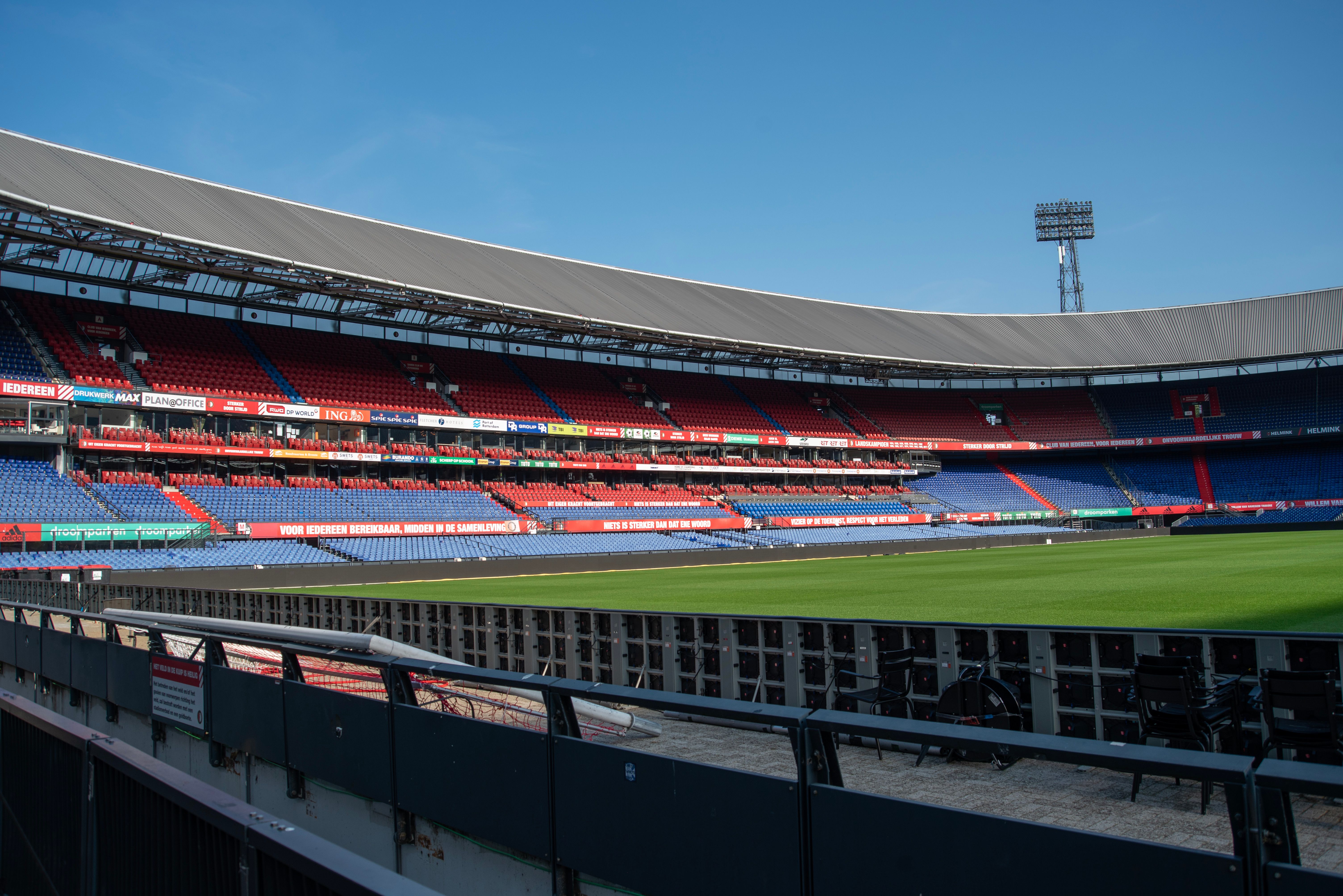 Empty De Kuip Stadium in Rotterdam on a Sunny Day · Free Stock Photo
