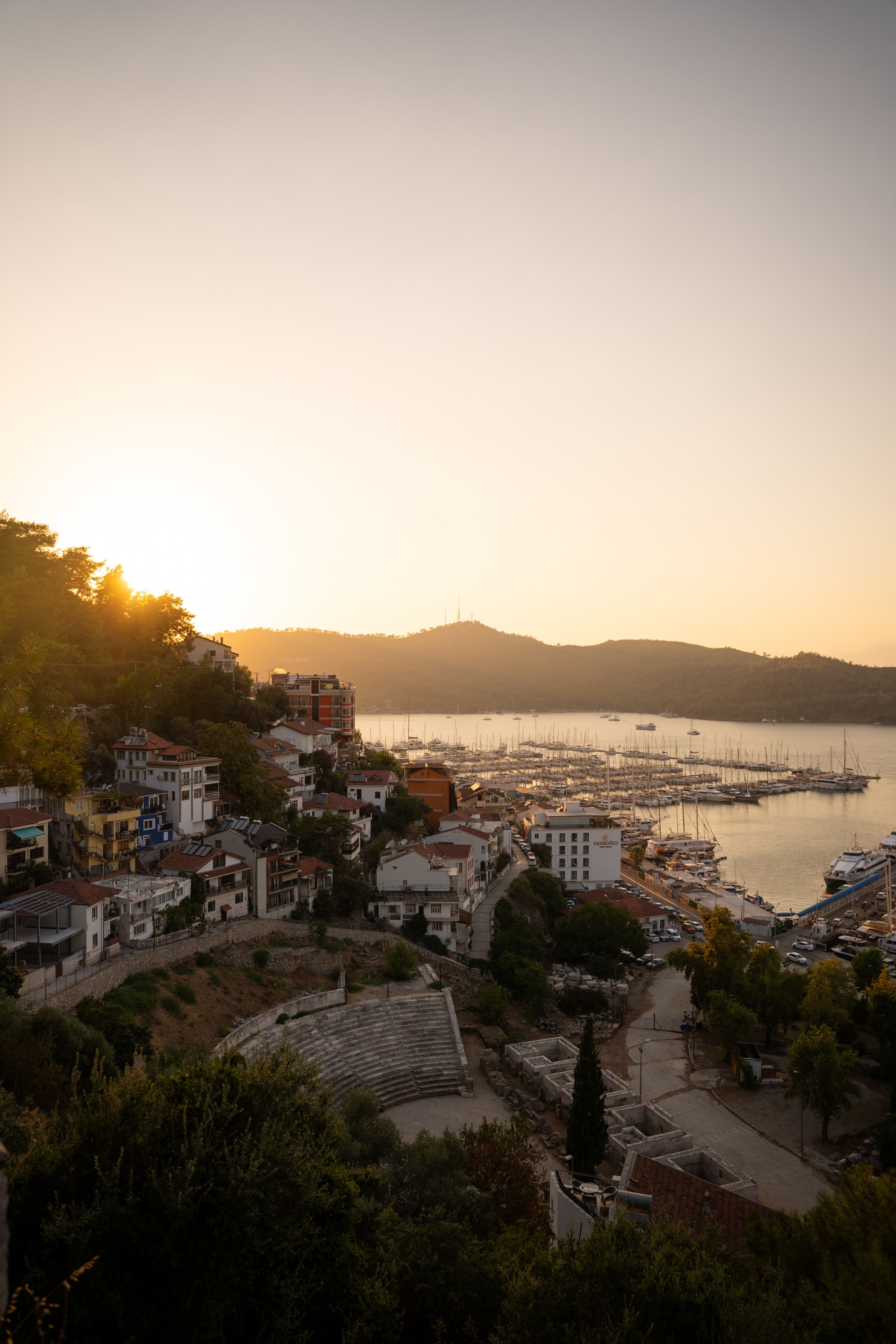 Scenic Harbor View at Sunset in Coastal Town · Free Stock Photo