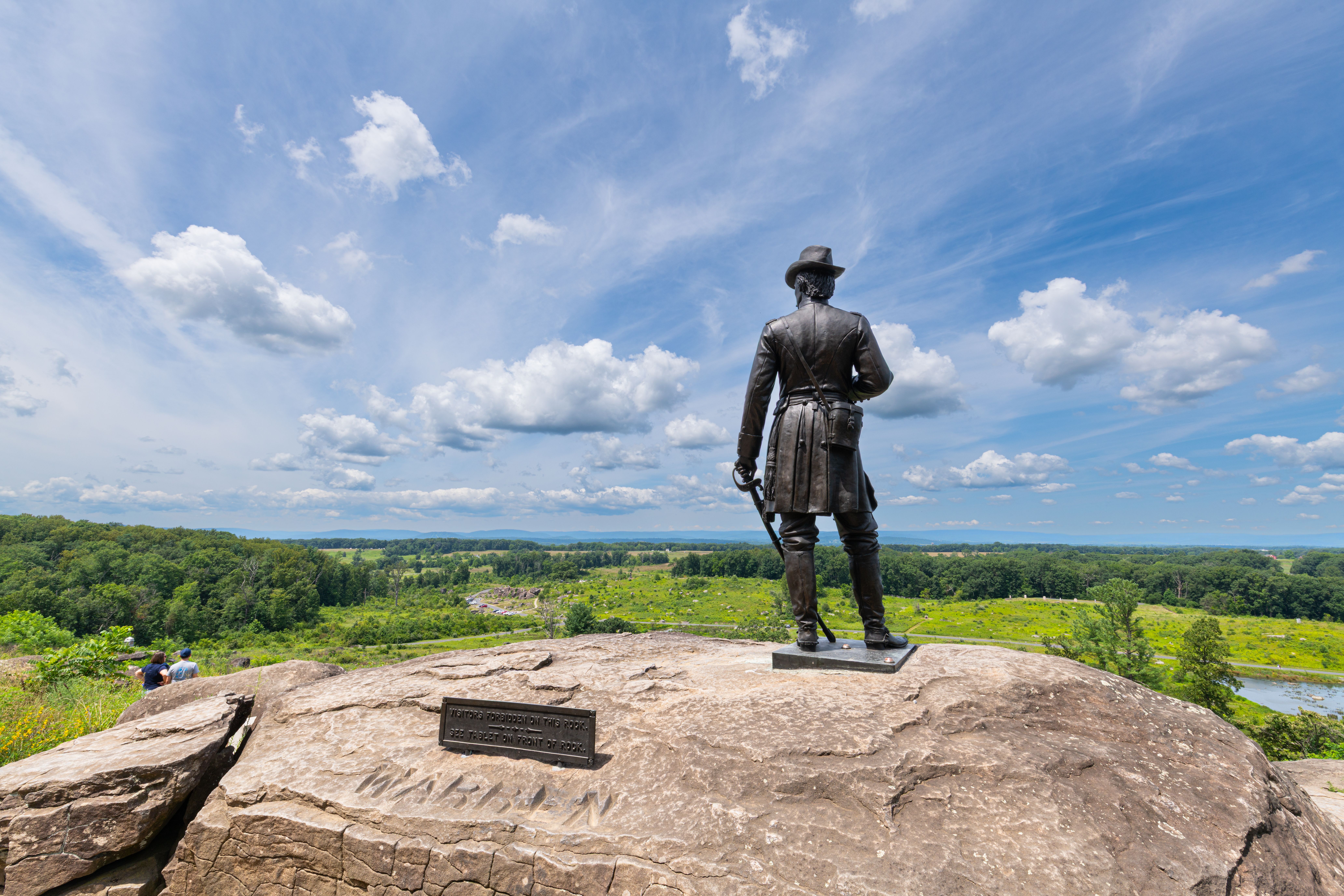 Gettysburg War Memorial with Scenic Landscape · Free Stock Photo