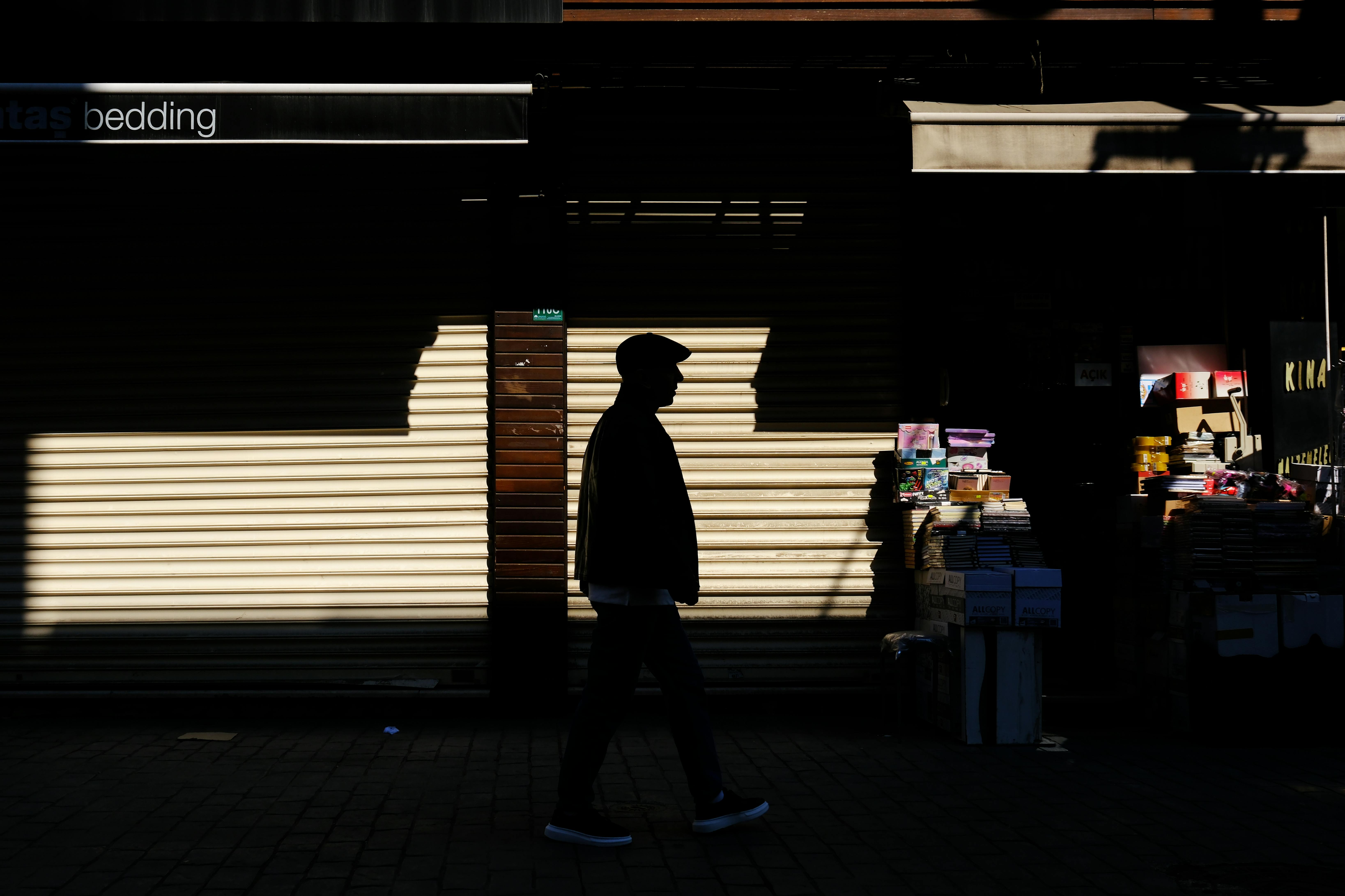 Humans Photos, Download The BEST Free Humans Stock Photos & HD Images