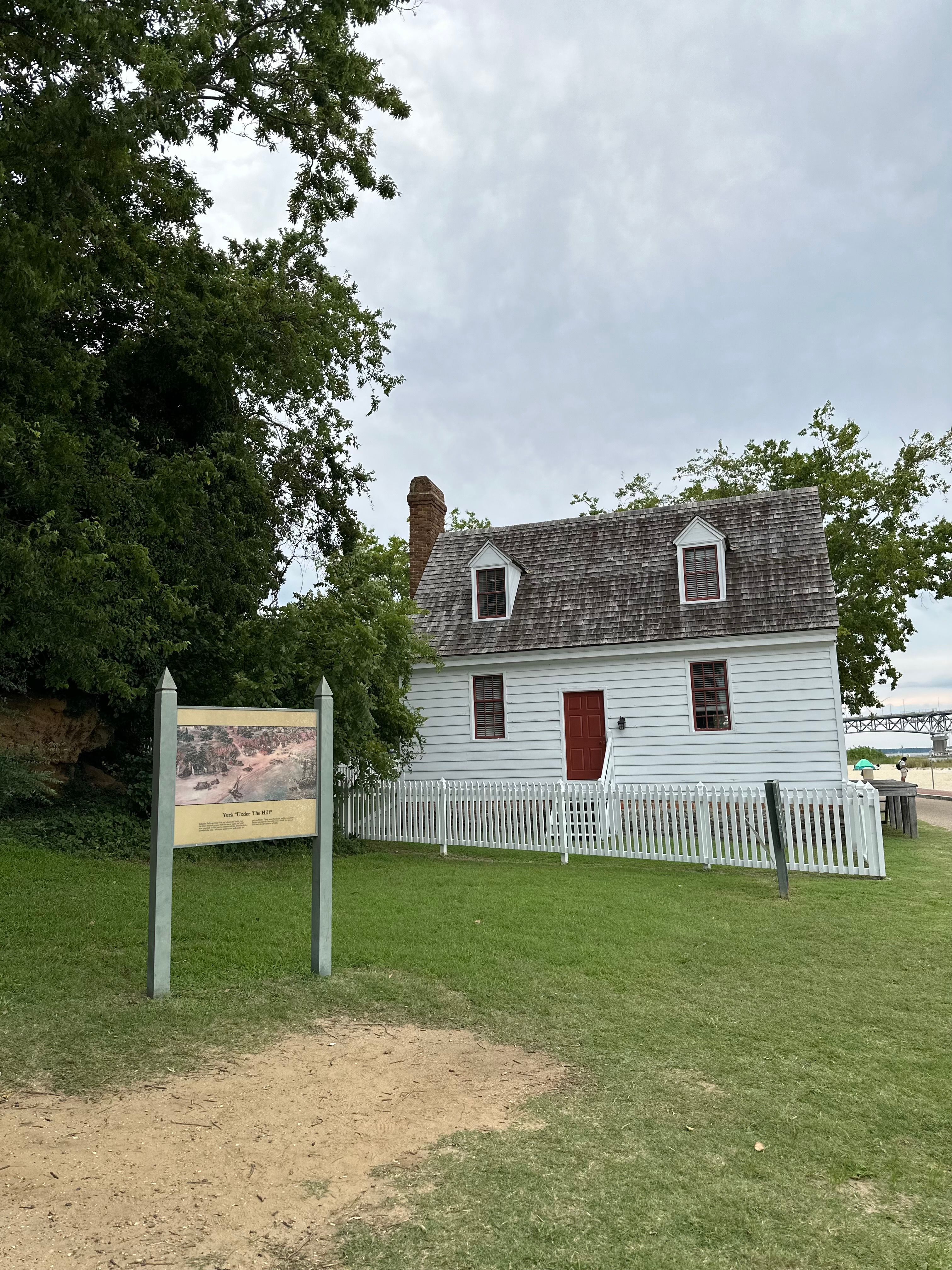 Historic House with White Picket Fence Outdoors · Free Stock Photo