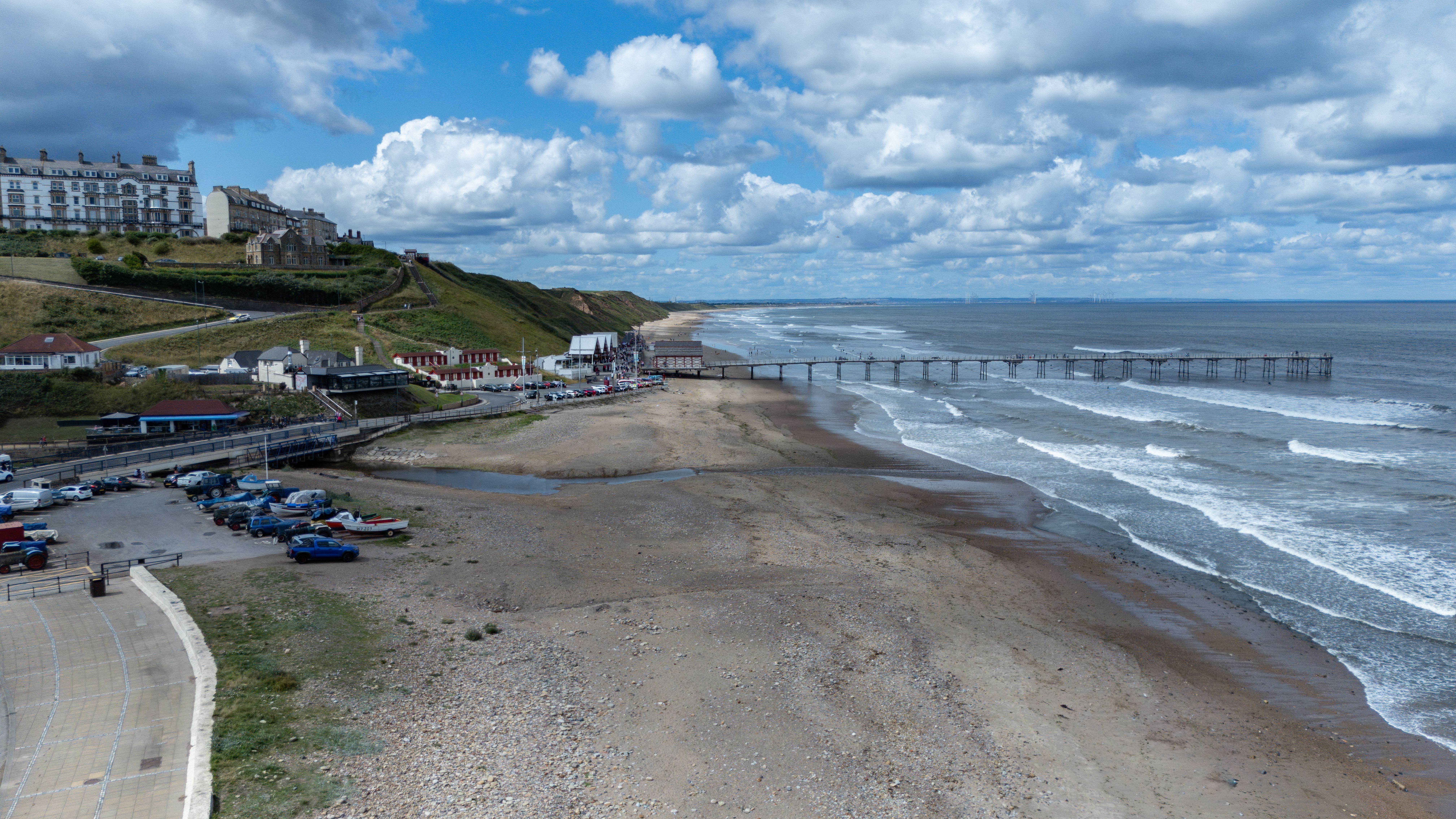 Scenic View of Saltburn Pier and Beach Coastline · Free Stock Photo