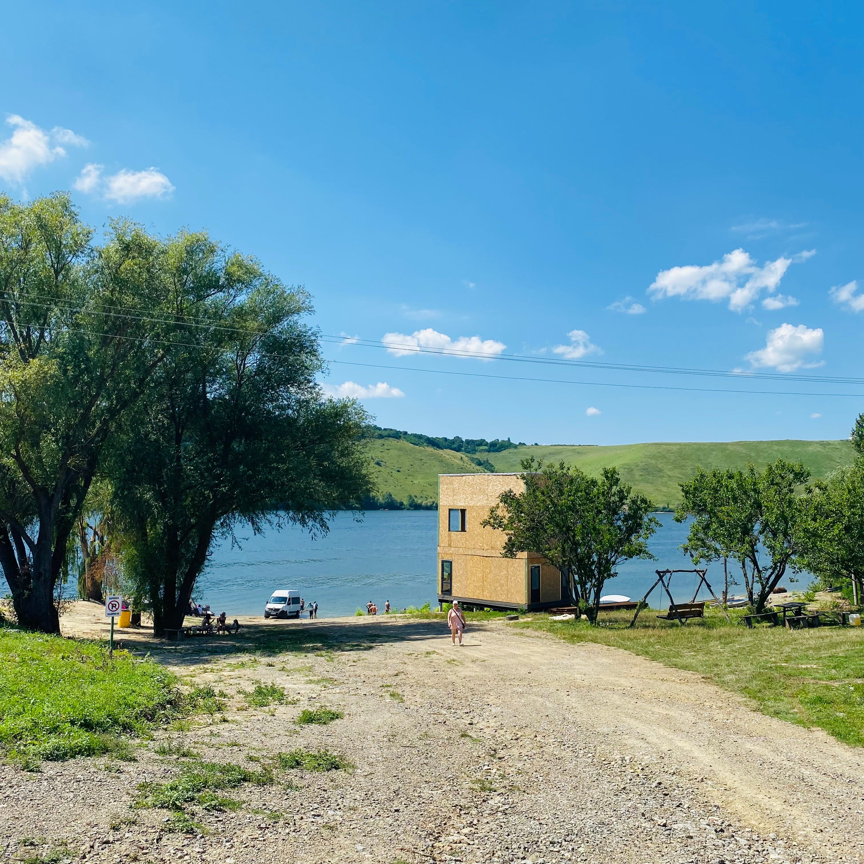 Scenic Lakeside View with Modern Cabin and Summer Landscape · Free ...