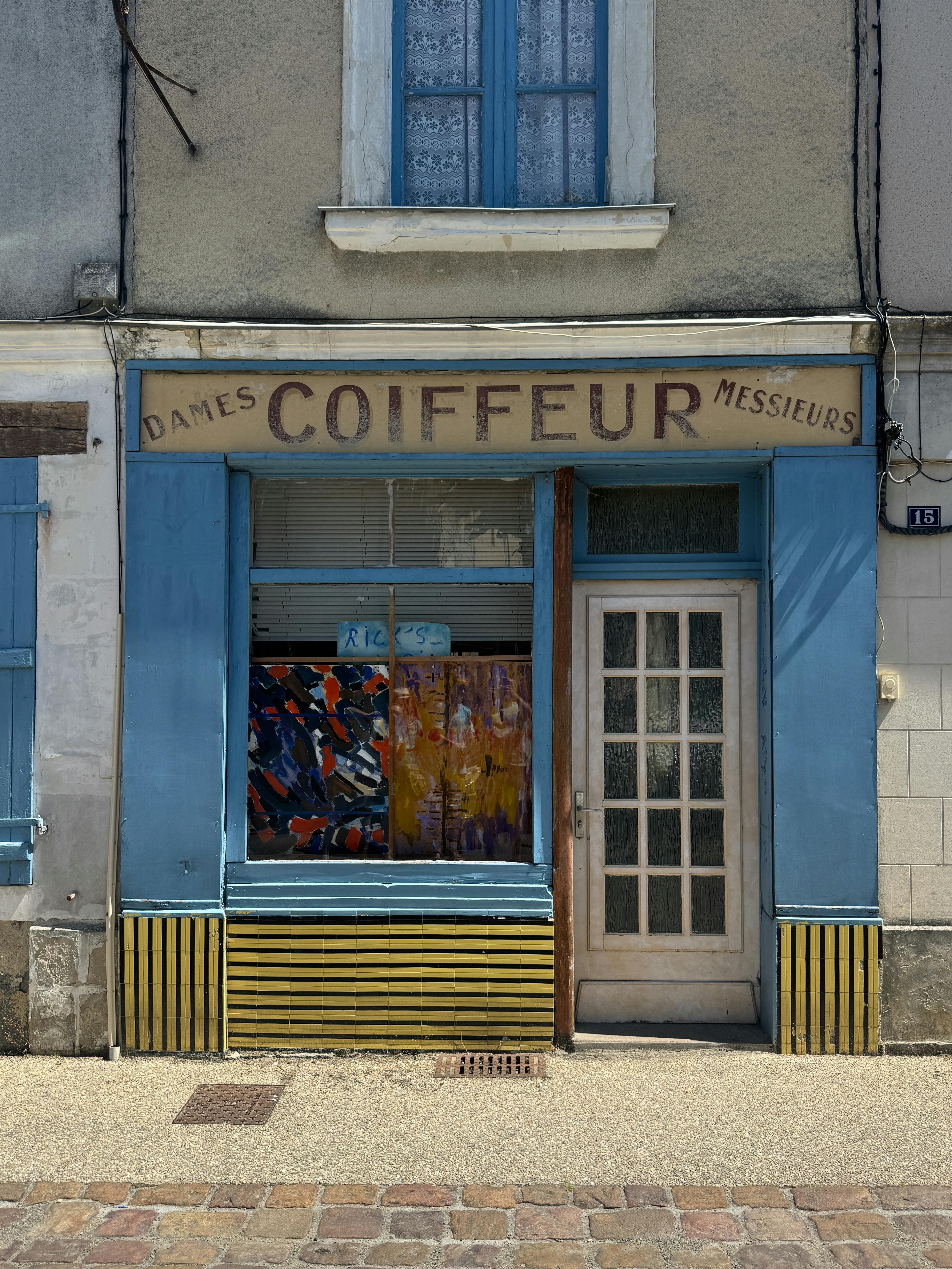 Vintage French Hair Salon in Château-Gontier · Free Stock Photo