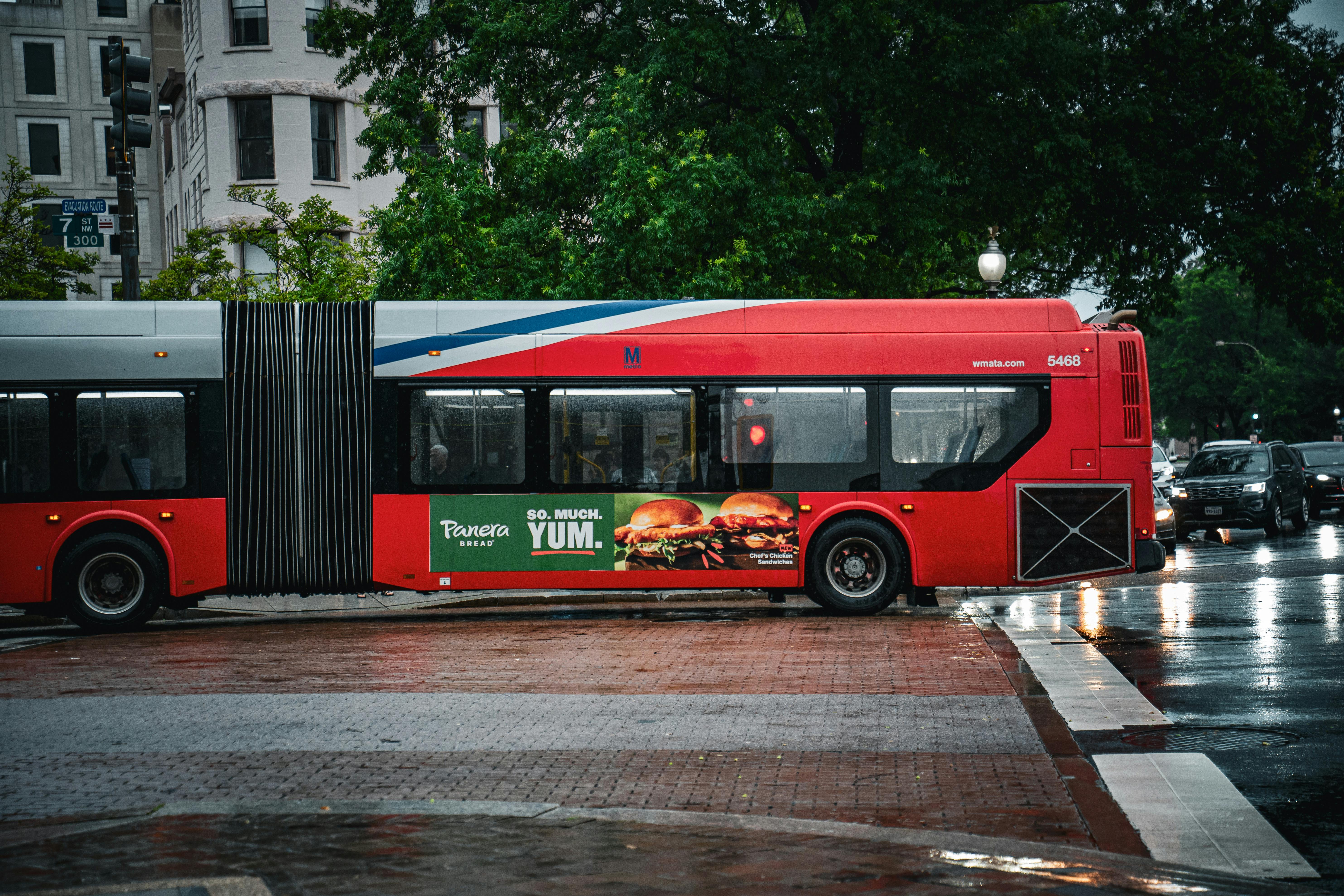 Buses Images Photos, Download The BEST Free Buses Images Stock Photos ...