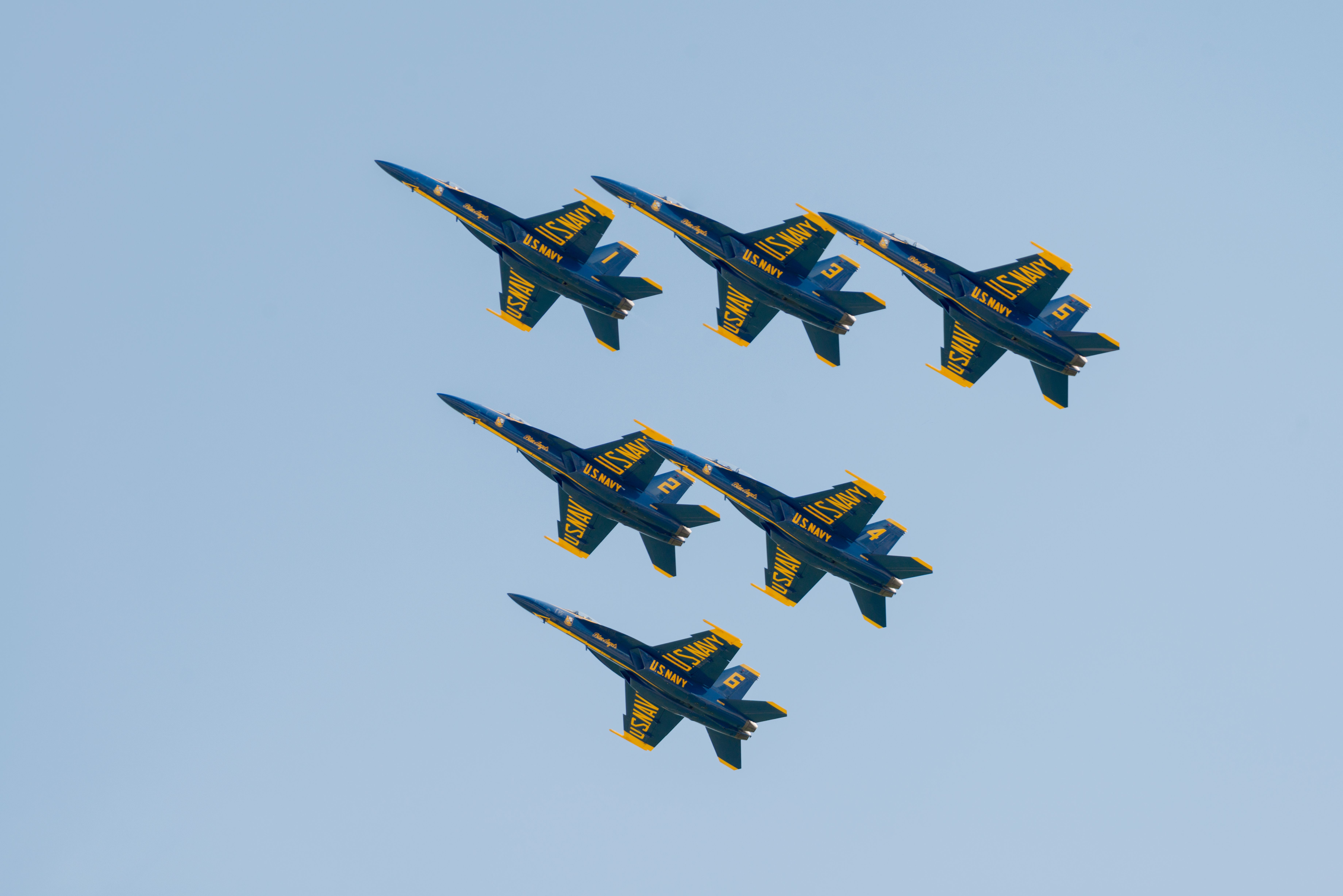Blue Air Craft · Free Stock Photo