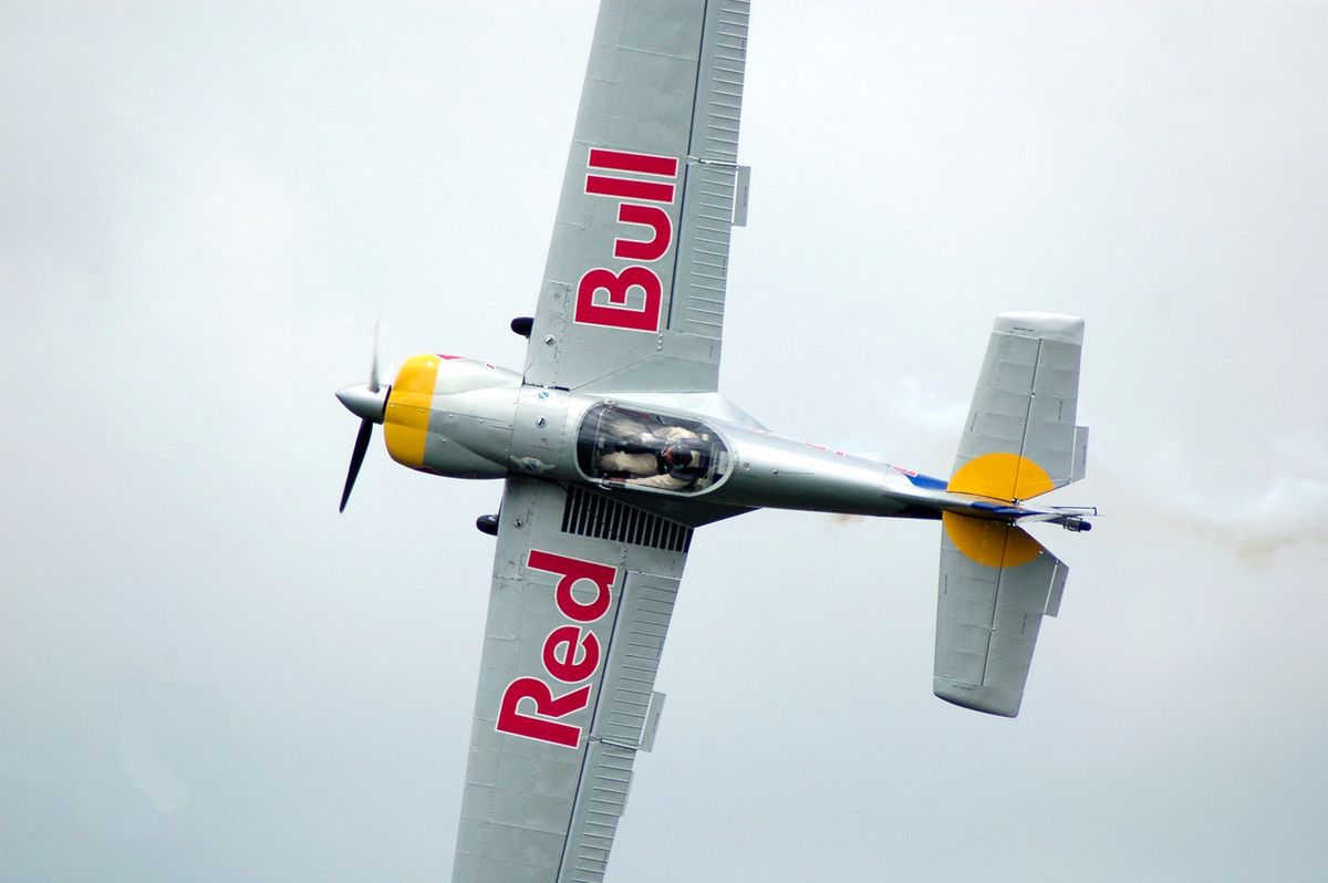 Red Bull Photos, Download The BEST Free Red Bull Stock Photos & HD Images