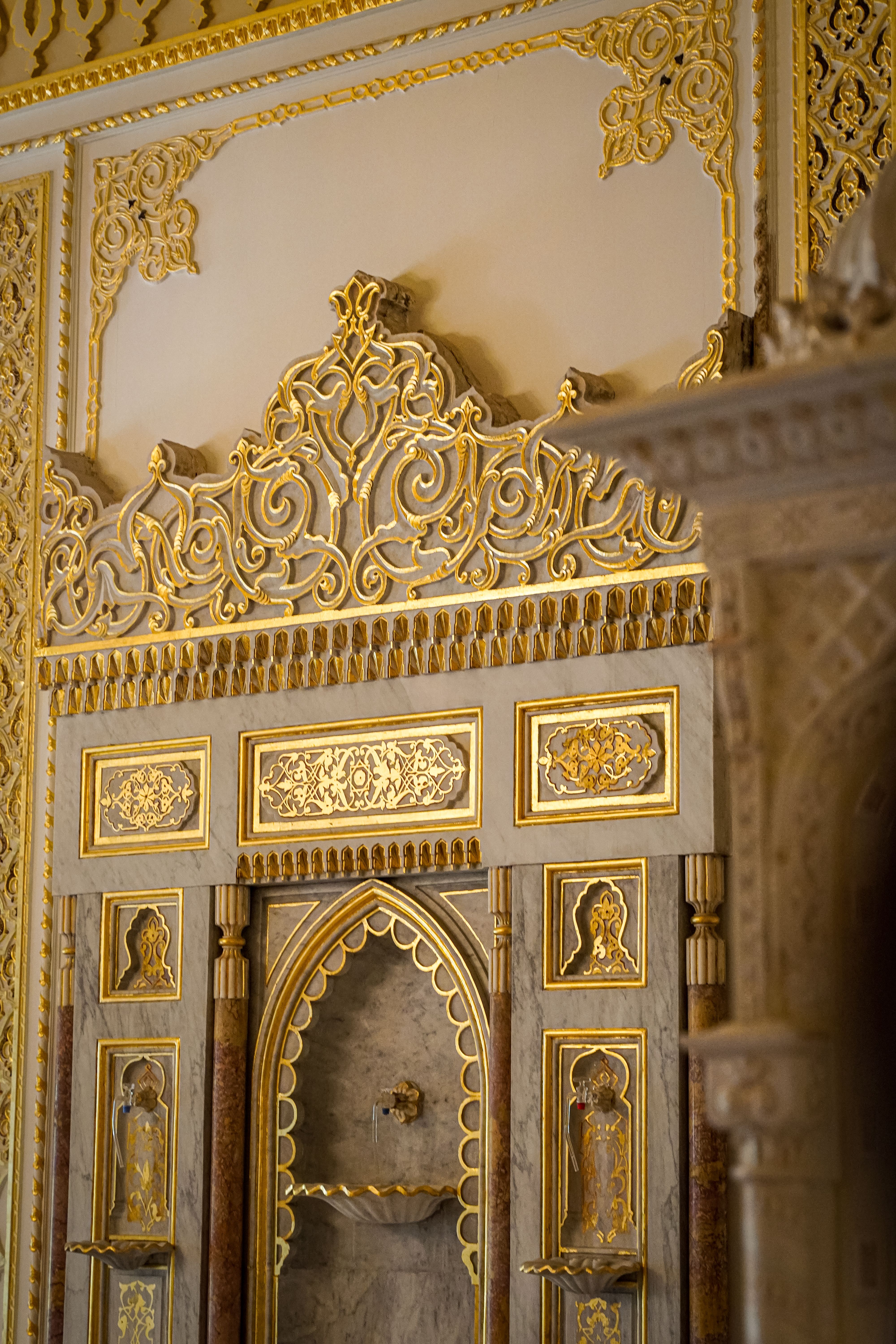 Golden Wall Designs Photos, Download The BEST Free Golden Wall Designs ...