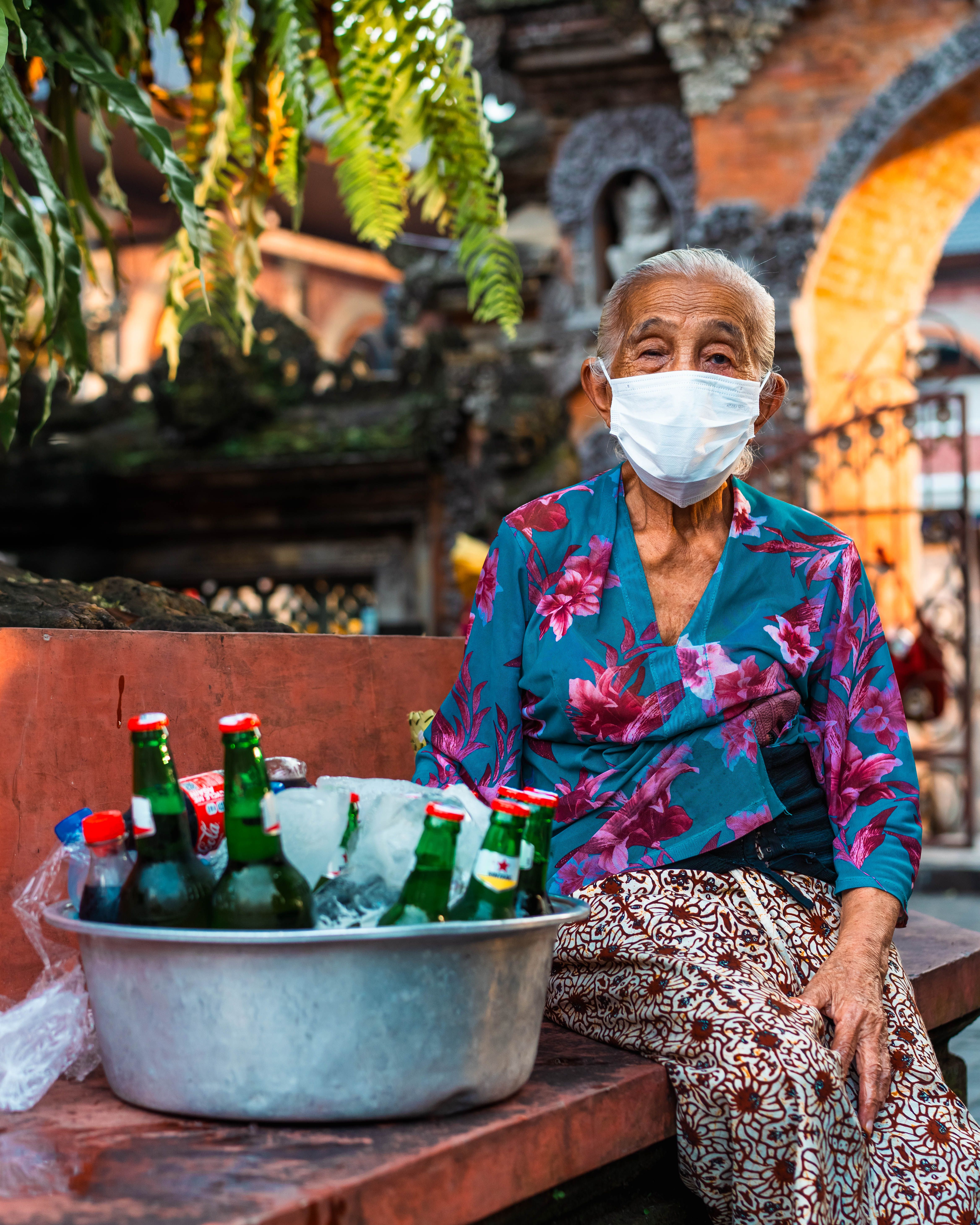 Traditional Balinese Vendor in Ubud, Bali · Free Stock Photo