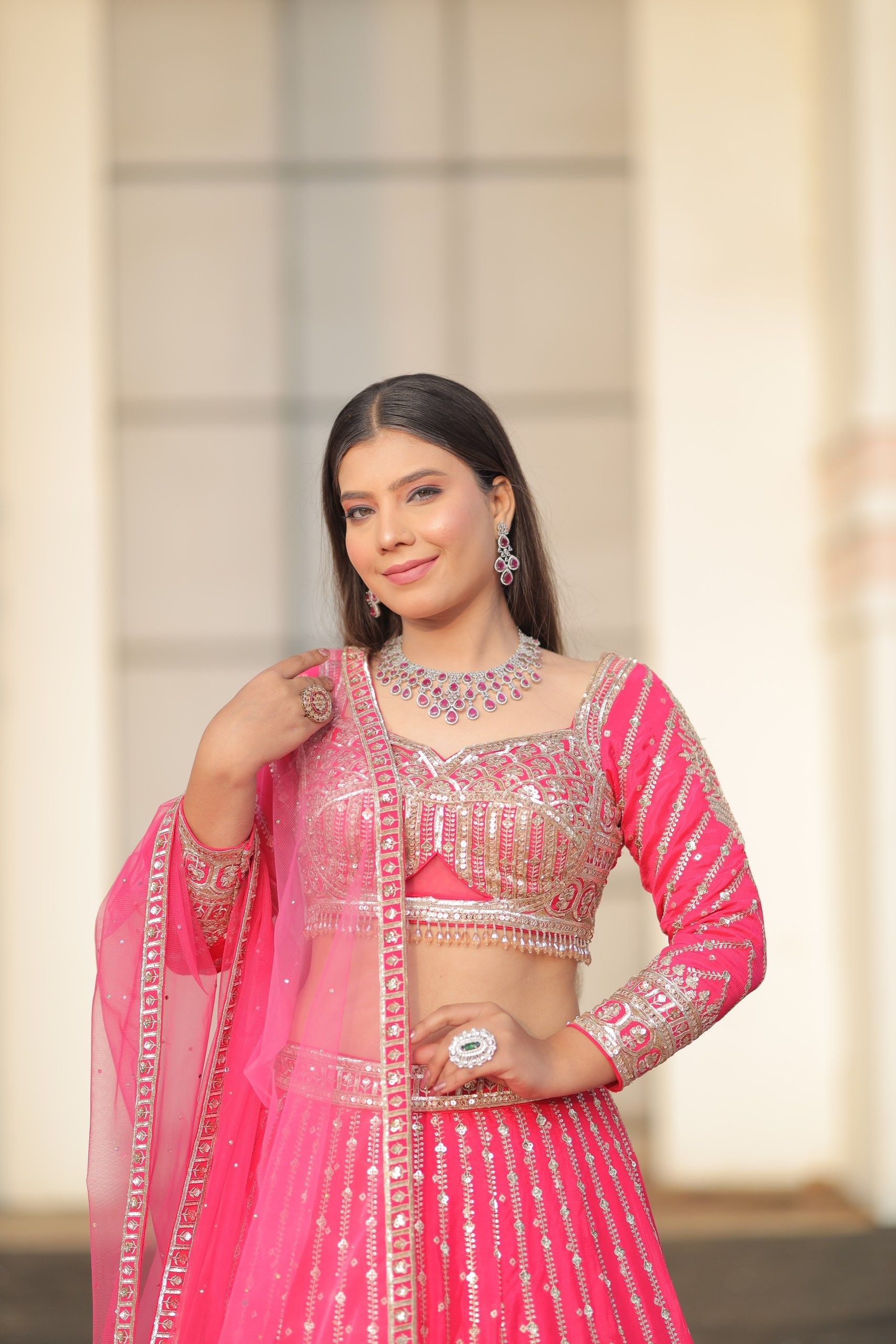 Beautiful Traditional Indian Bride Portrait in Agra · Free Stock Photo