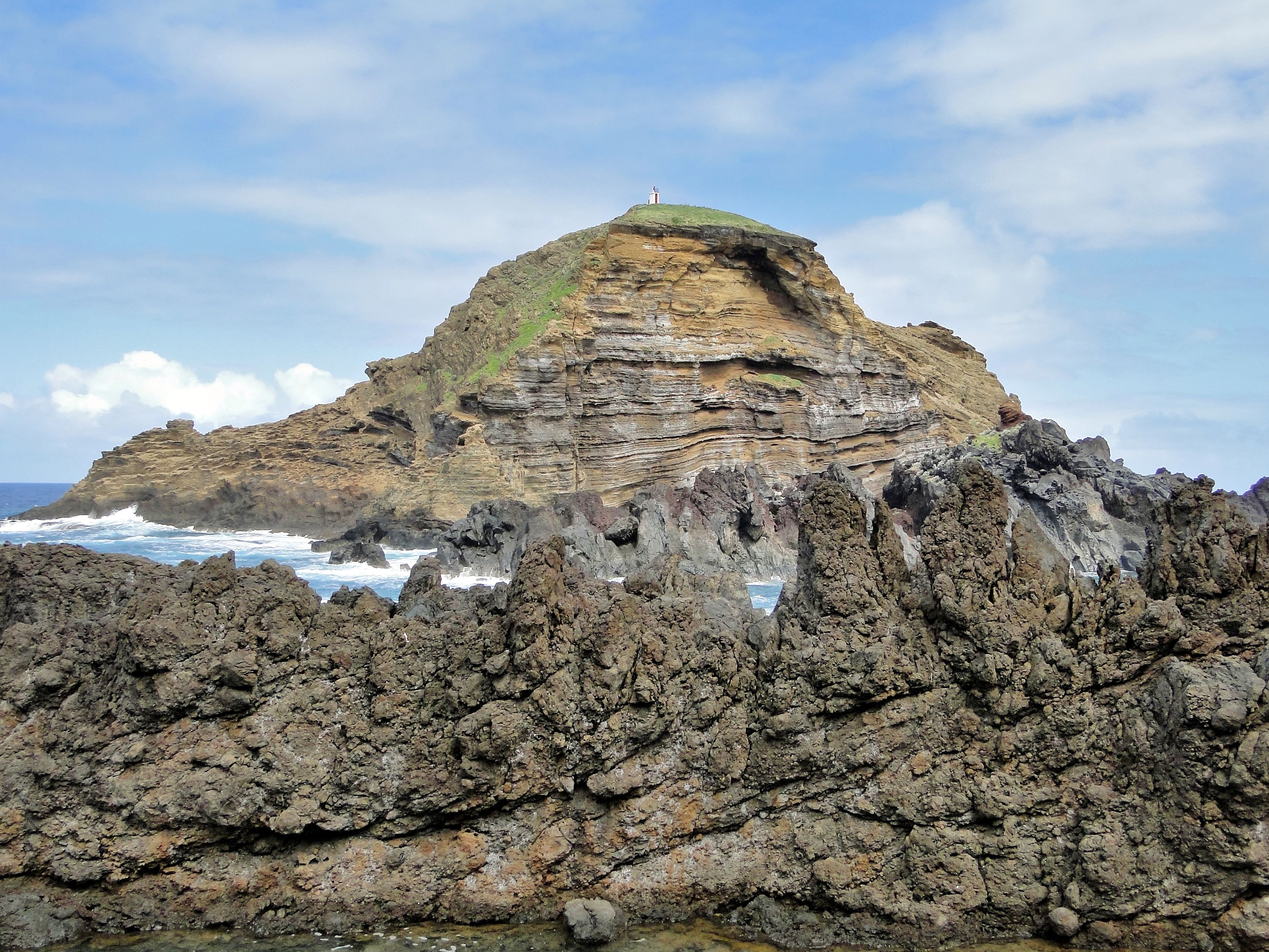 Dramatic Volcanic Cliffs in Porto Moniz, Madeira · Free Stock Photo