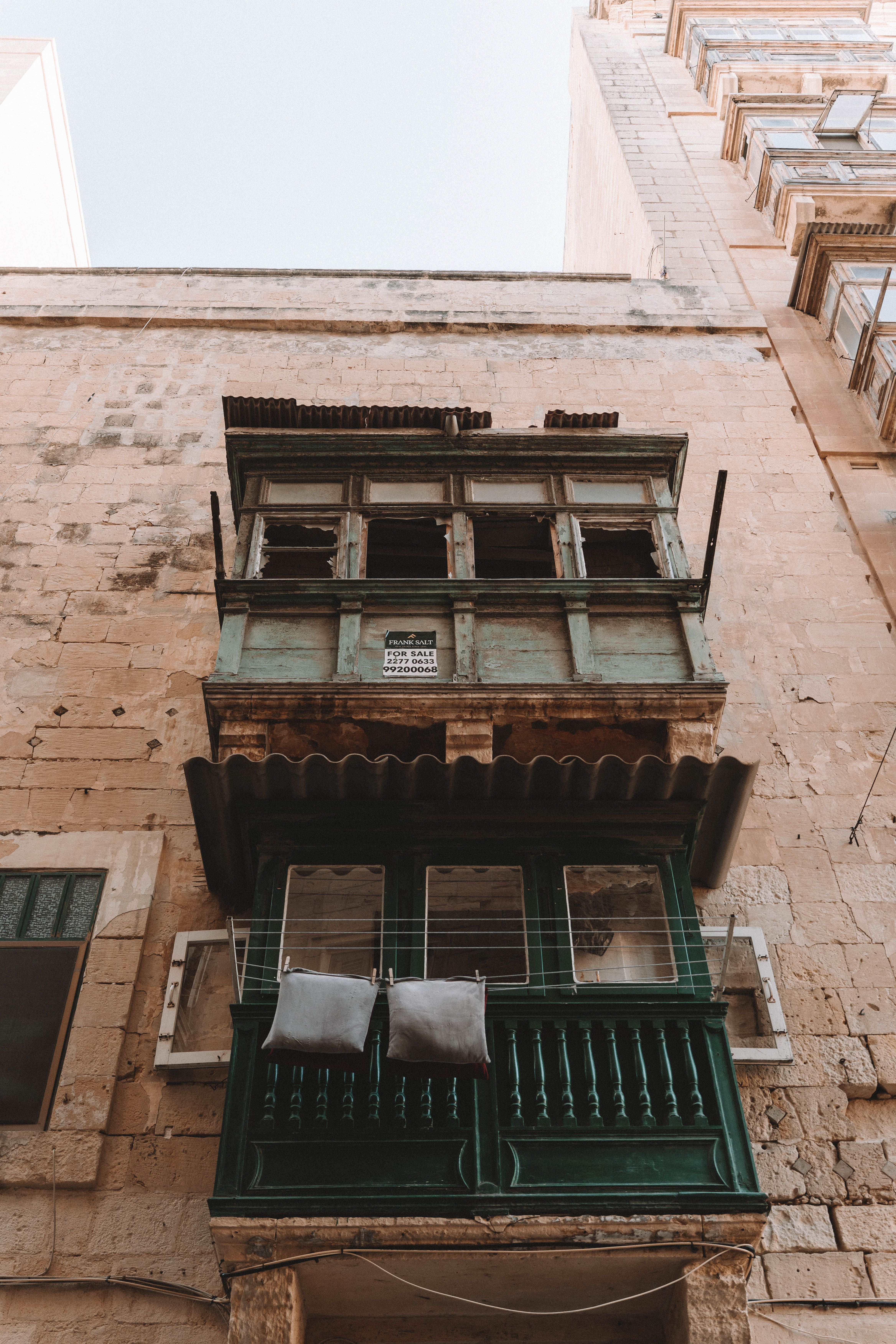 Historic Maltese Balcony Architecture in Valletta · Free Stock Photo